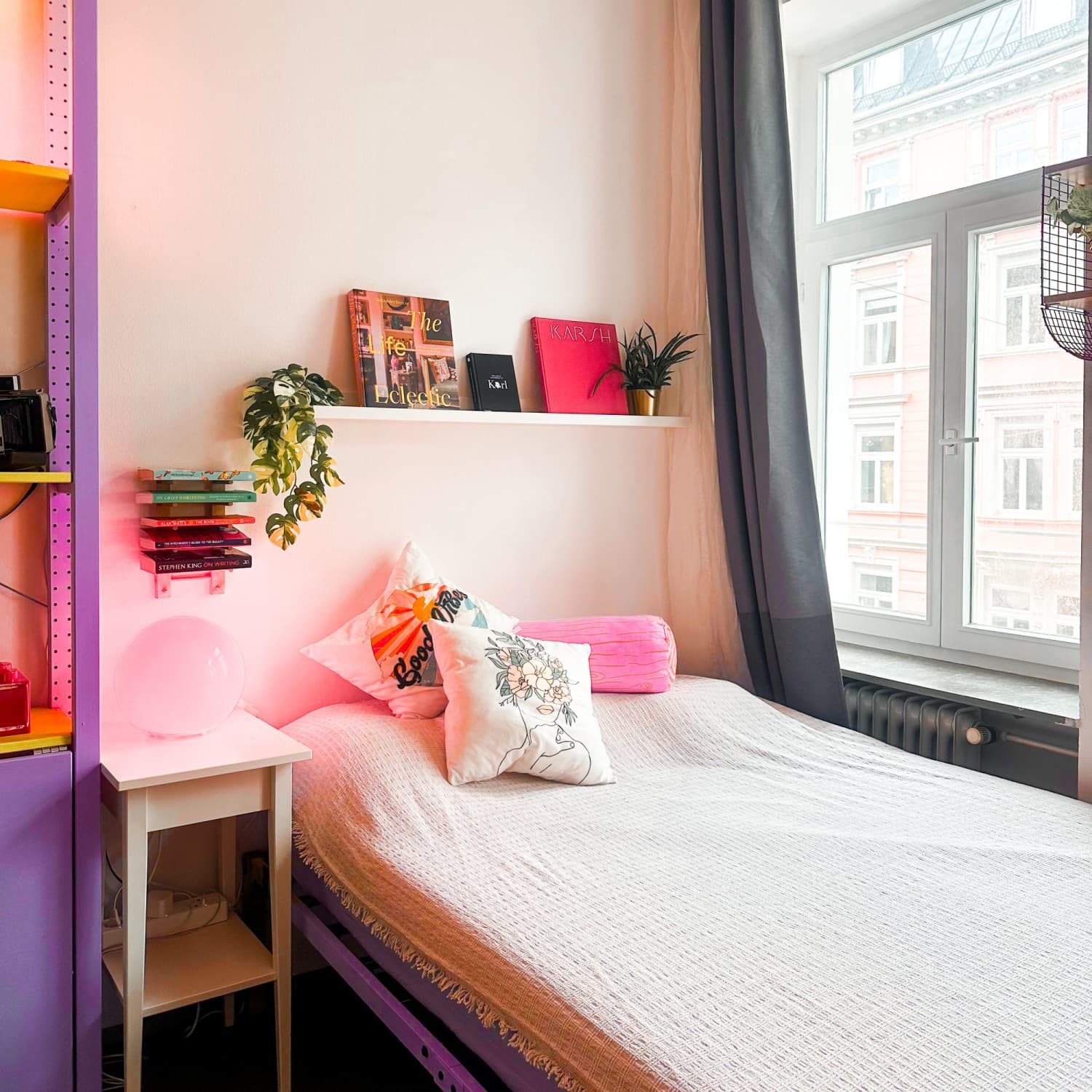 Modern Dorm Room Design