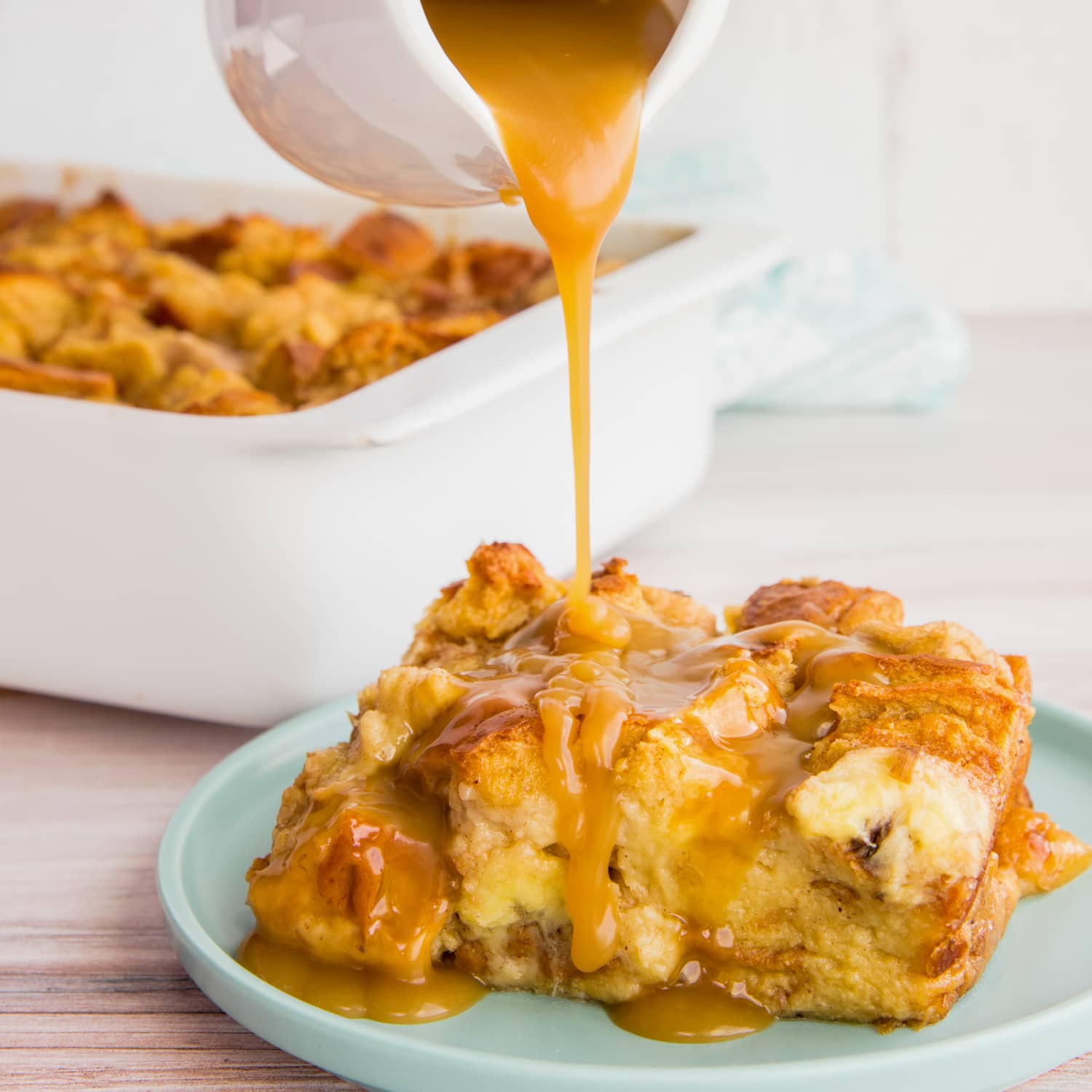 banana bread pudding cake