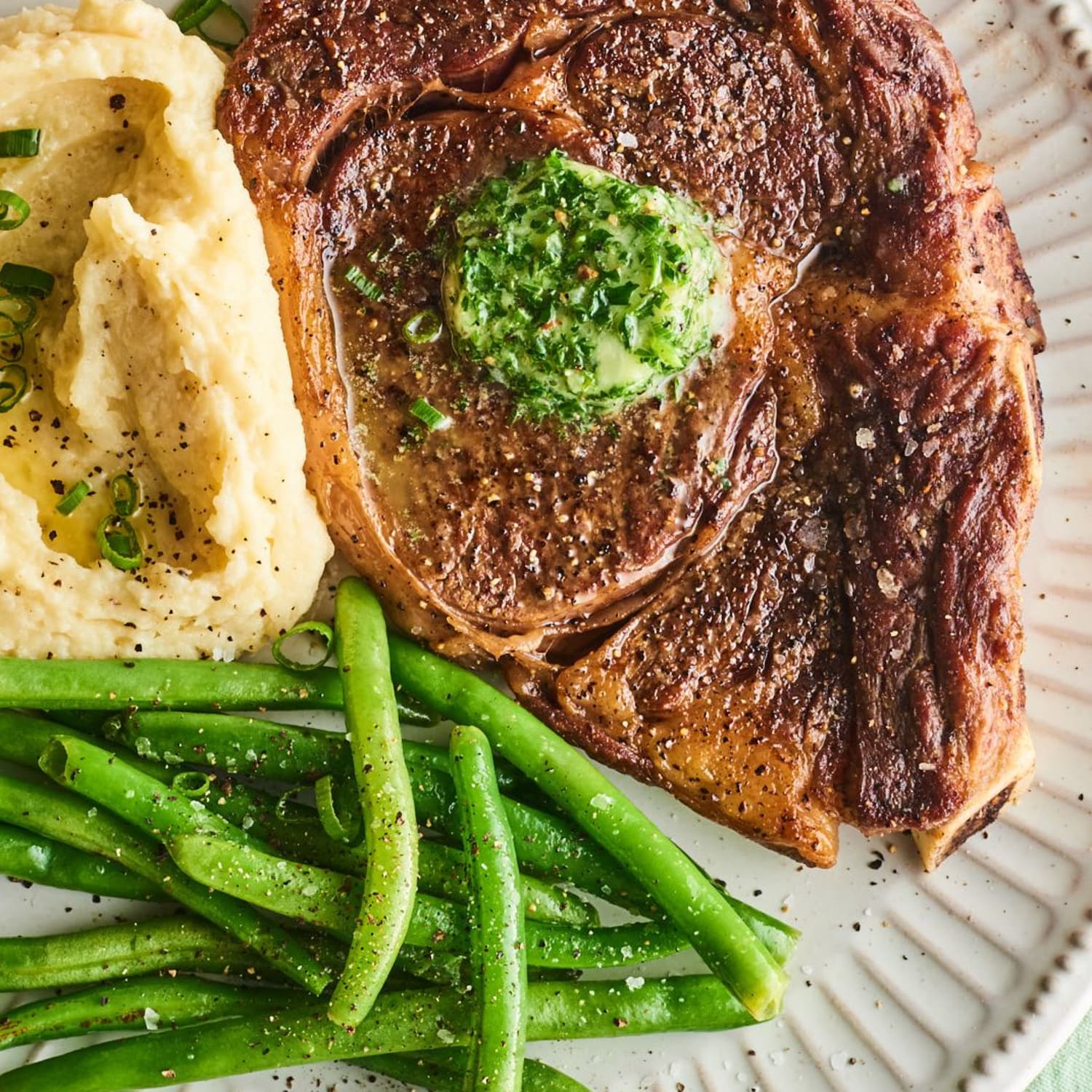 how to cook steak in air fryer