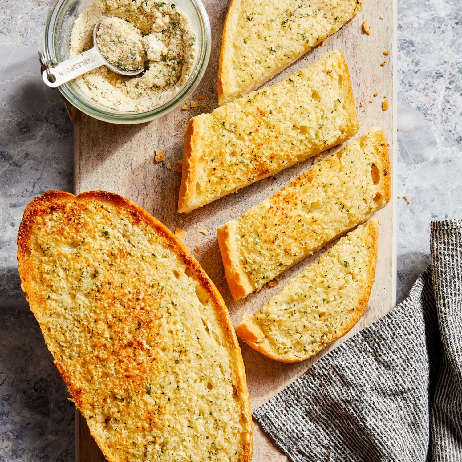 garlic confit bread