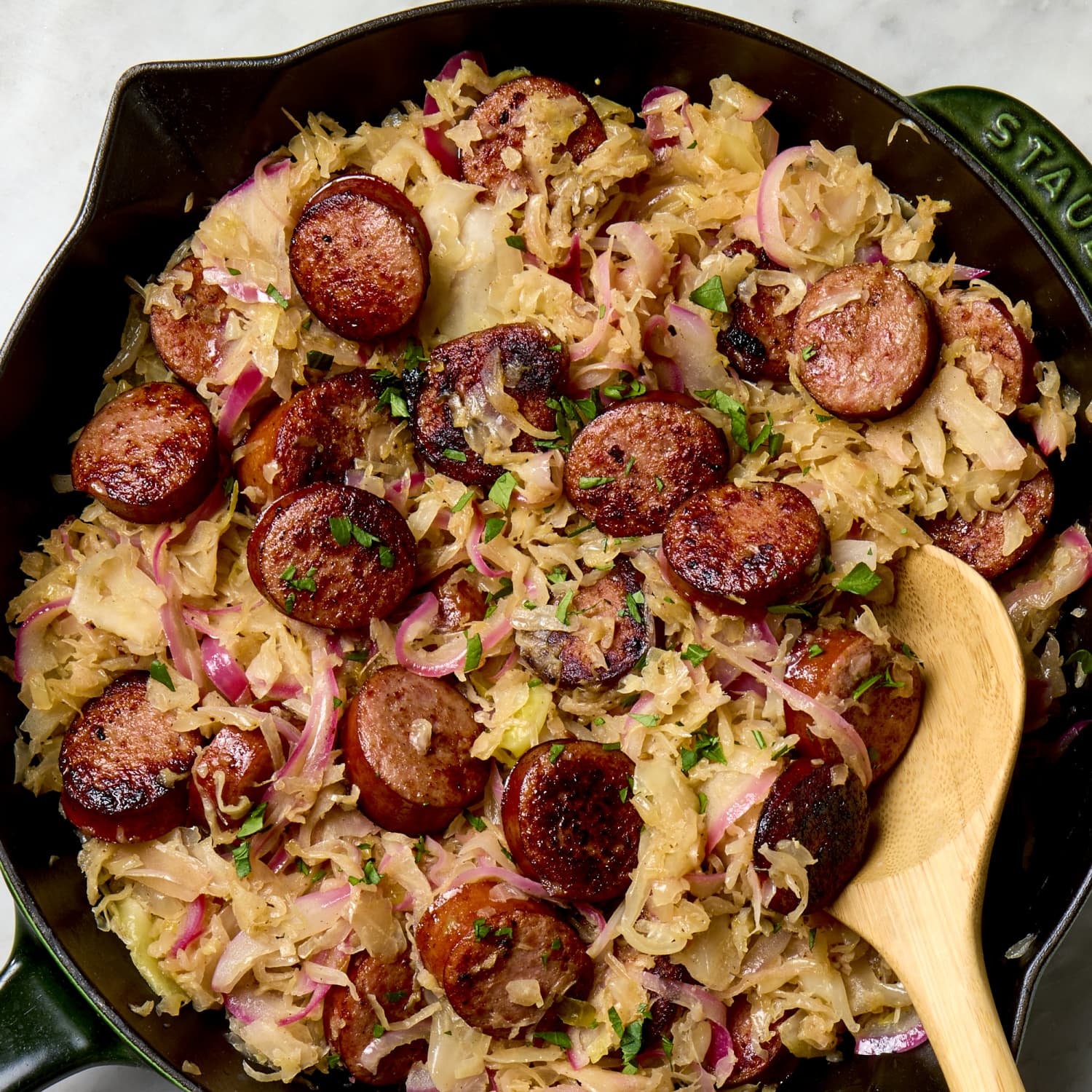 how to cook hot dogs and sauerkraut in crock pot