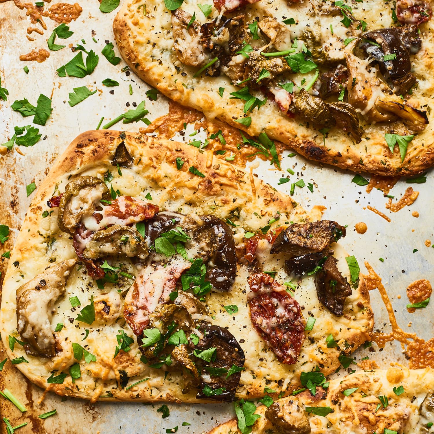 how to make a pizza using naan bread