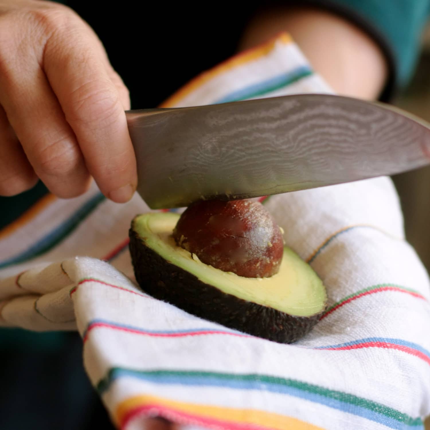 how to cook avocado pit