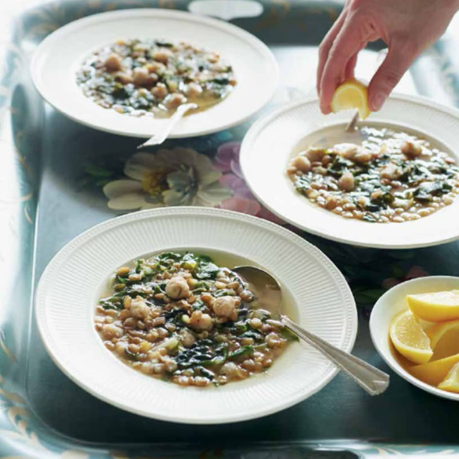 how to cook lebanese lentil soup