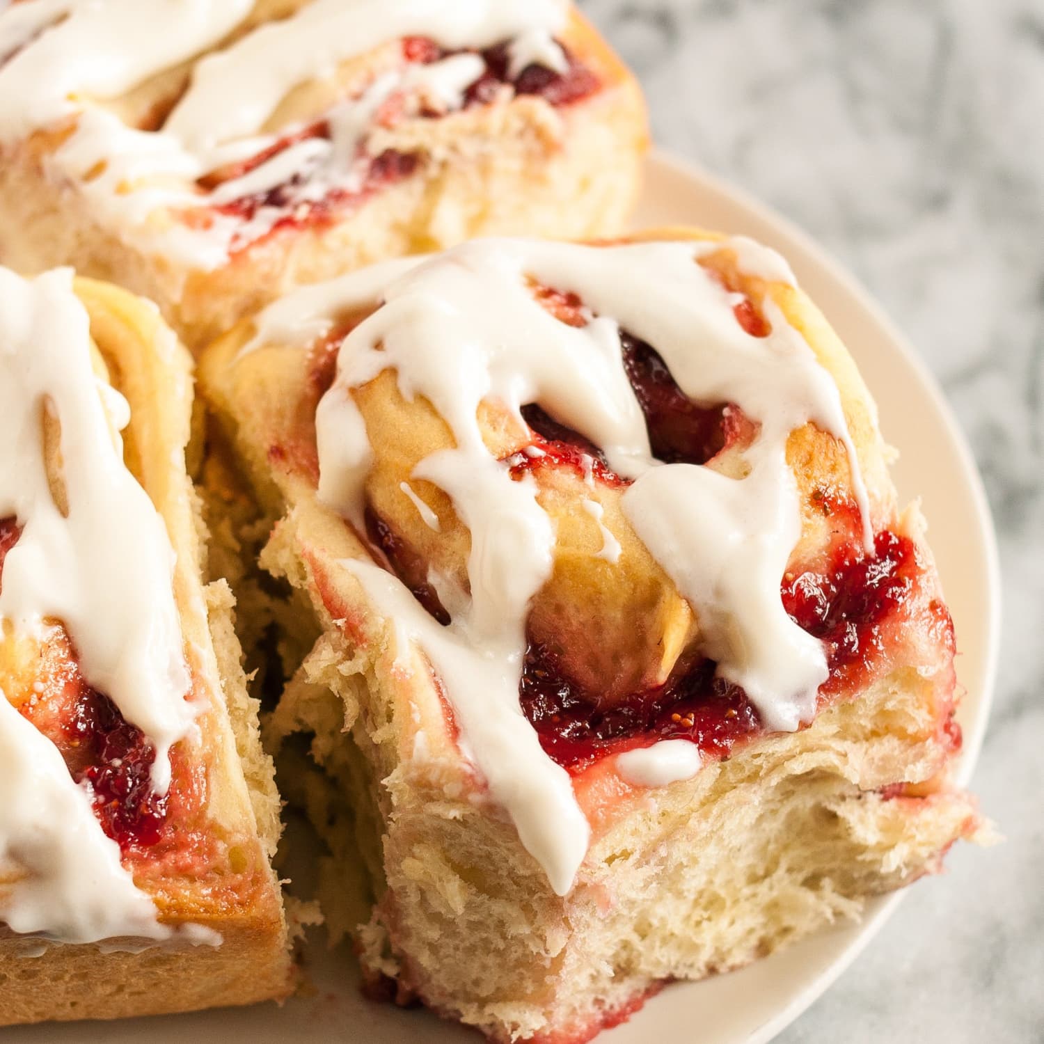 how to make jam roll