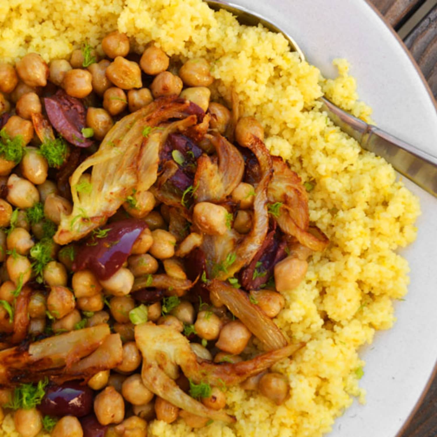 how to cook couscous with chickpeas