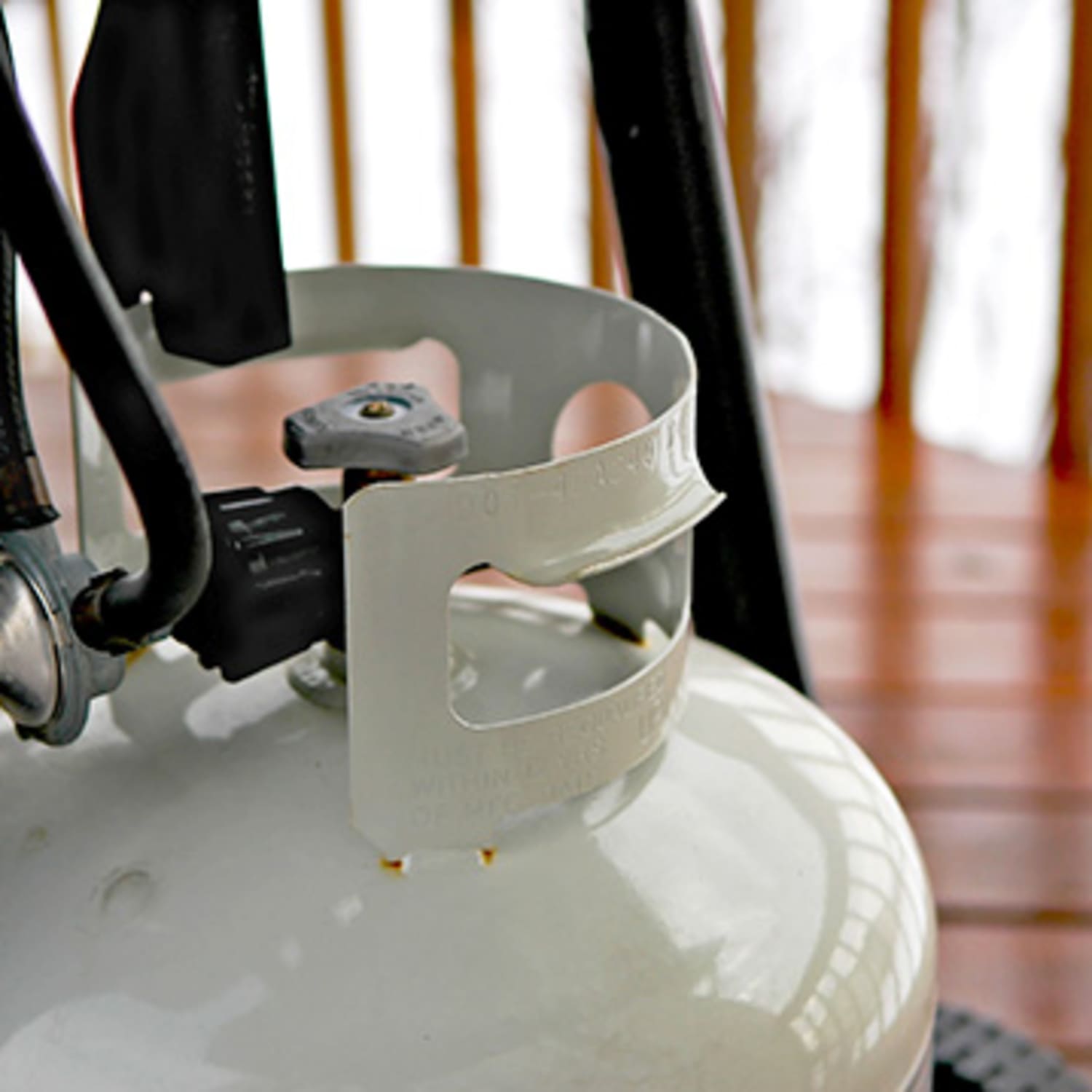 how to boil water on a grill