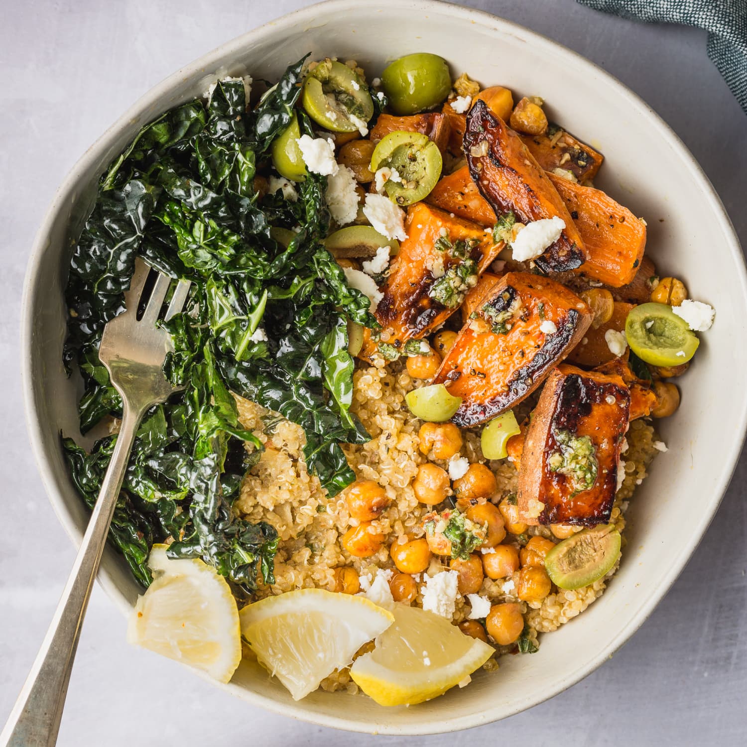 how to make sweet potato quinoa salad