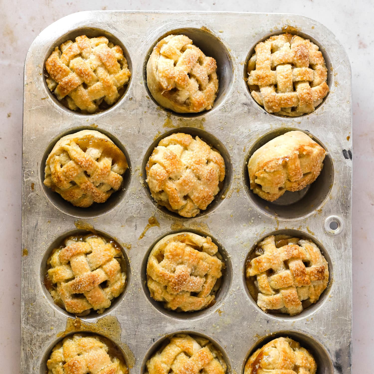 Mini Apple Pie Recipe Mini Apple Pies In Muffin Tins Recipe Yummi