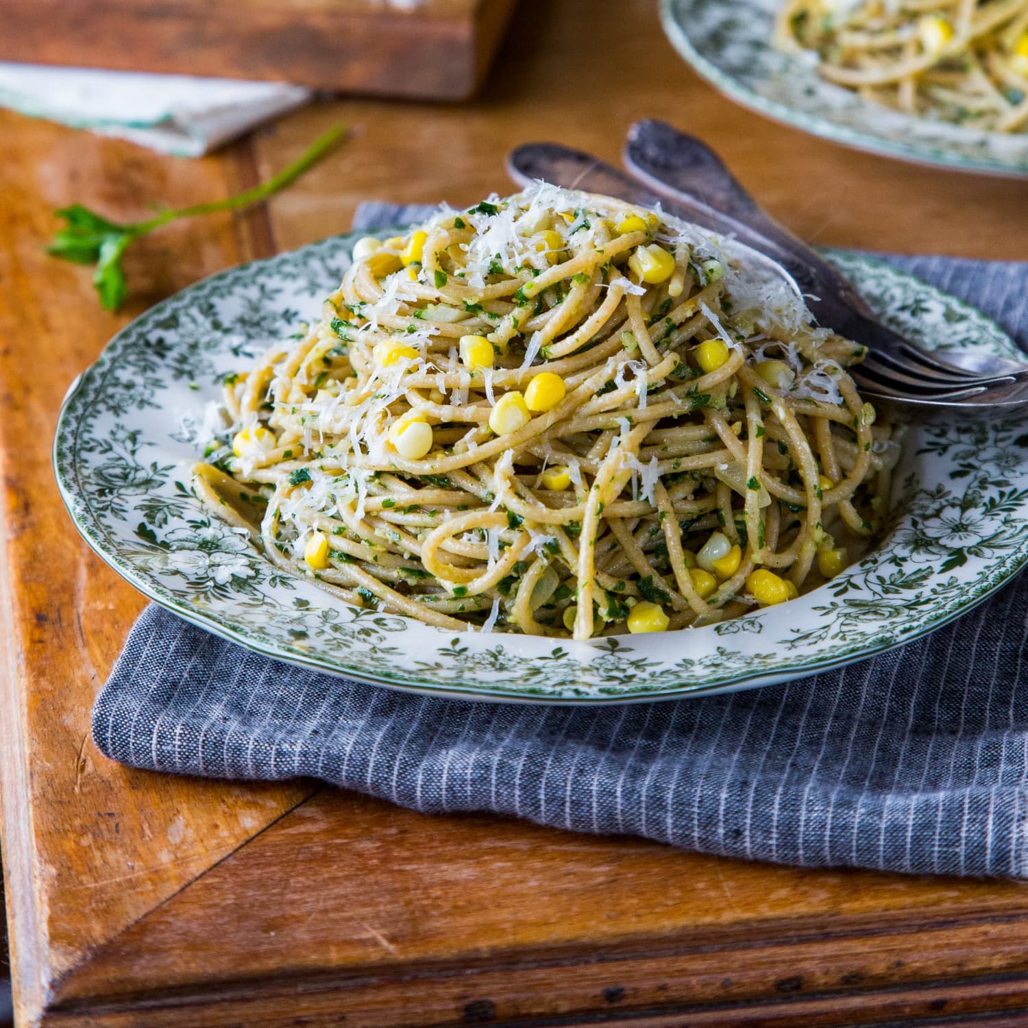 Wholemeal spaghetti store