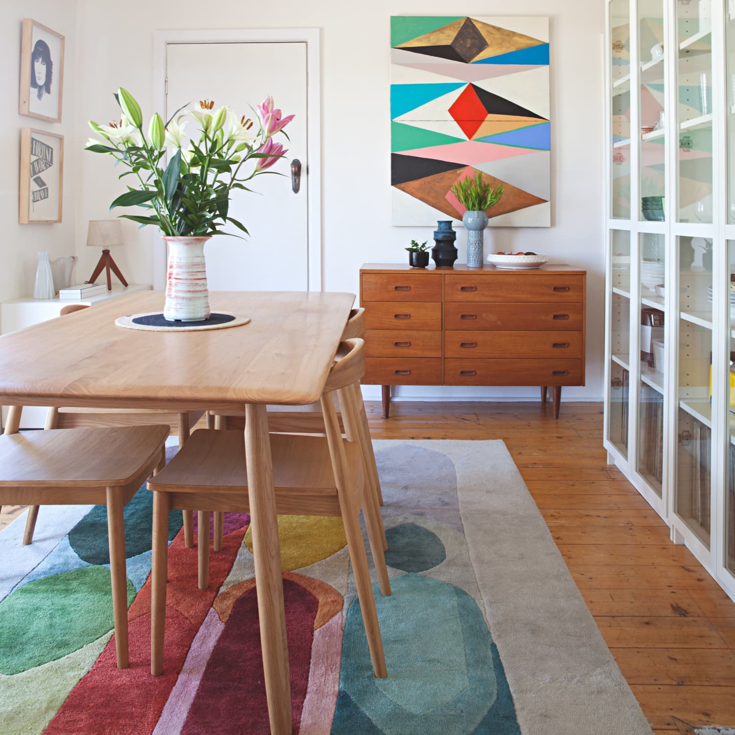 how to draw the eye up in a room