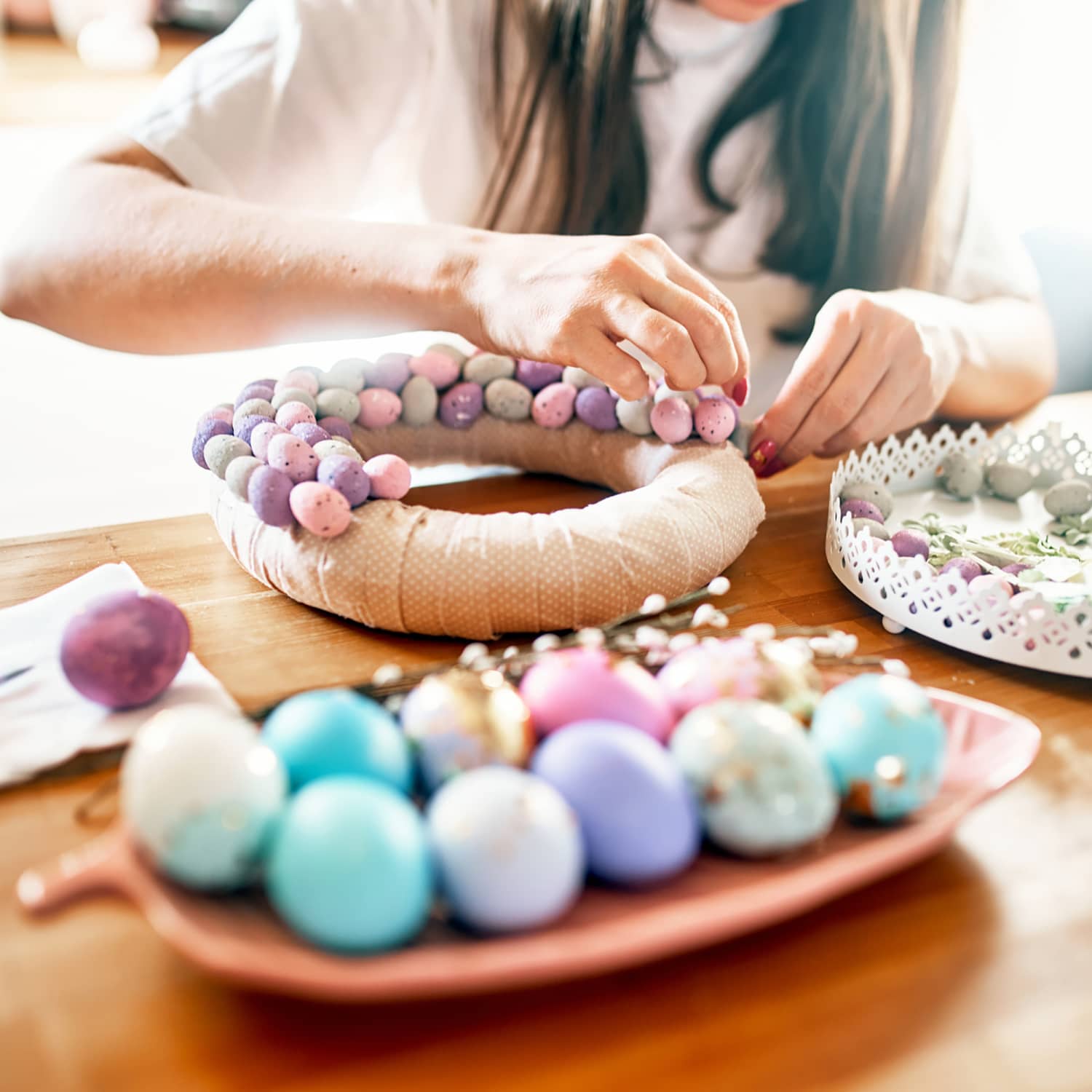 decorating chocolate eggs