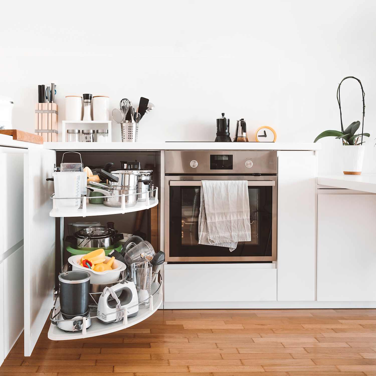 Dinner Corner Cabinet Organizers