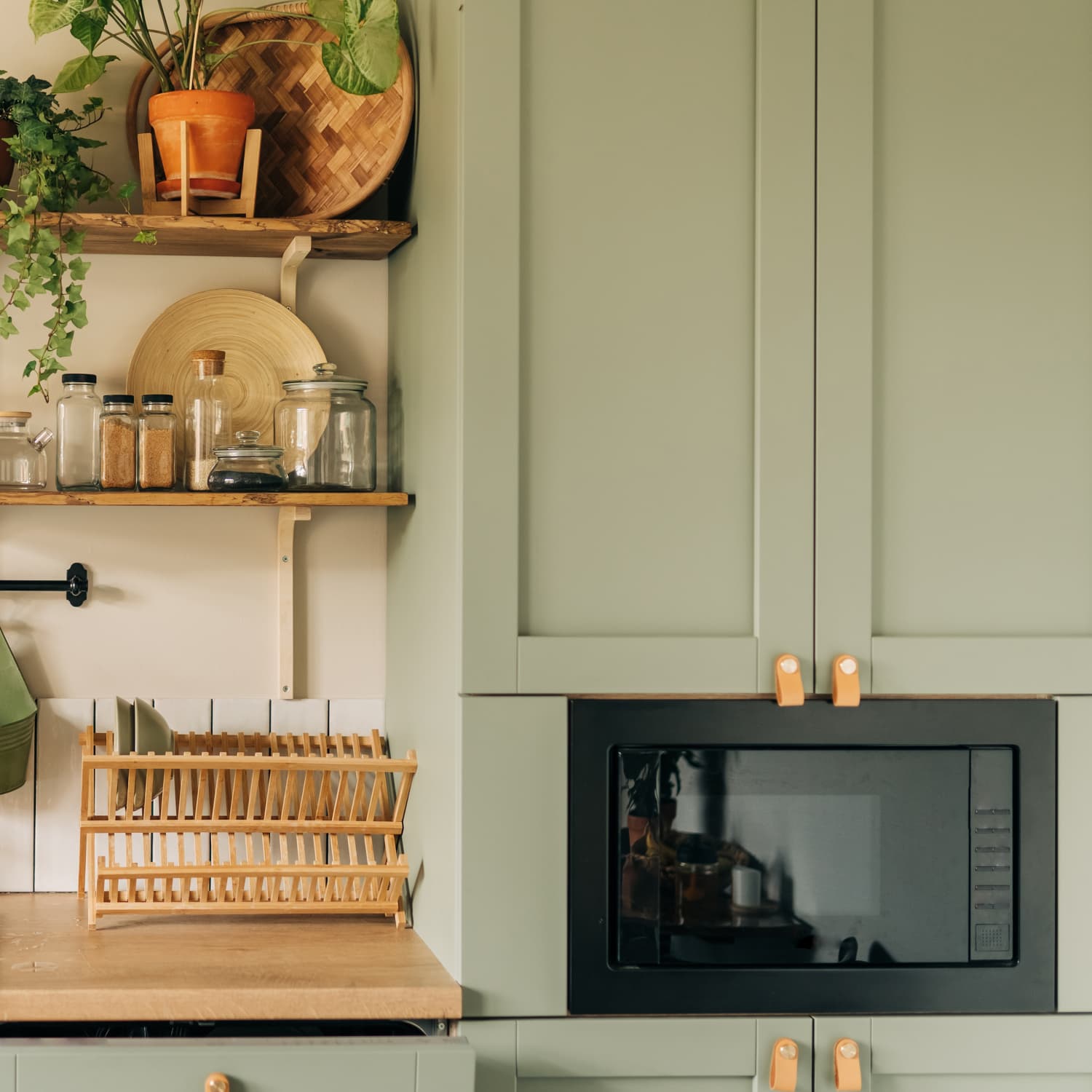 Modern Pine Kitchen Cabinets