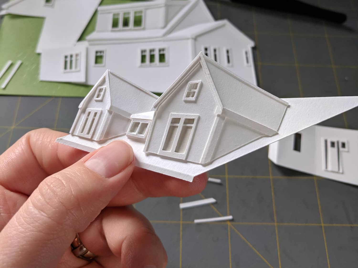 paper house making