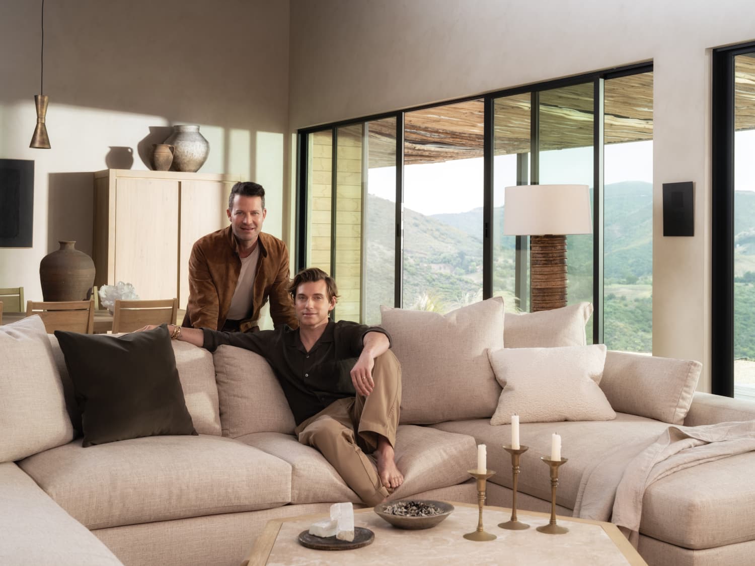 nate berkus dining table