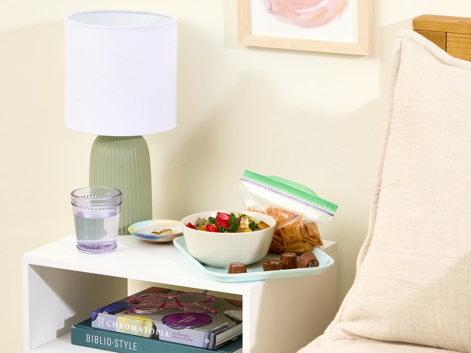 Using Food In The Bedroom When Eating In Your Bedroom Is A Bad Idea
