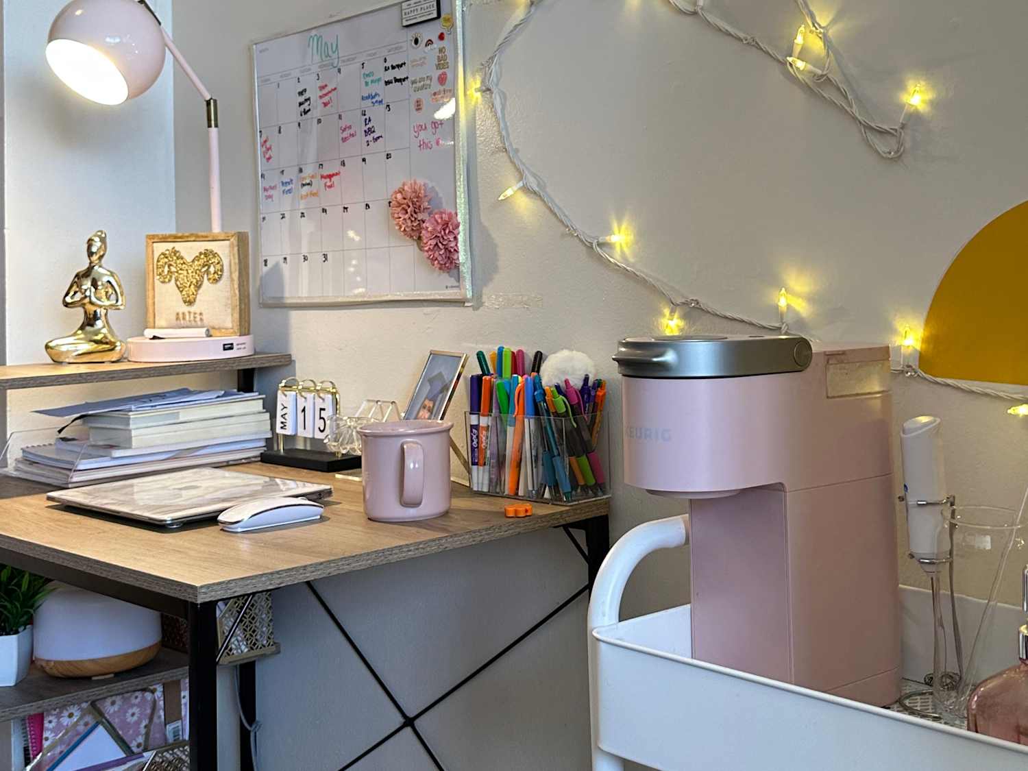 study abroad office decor