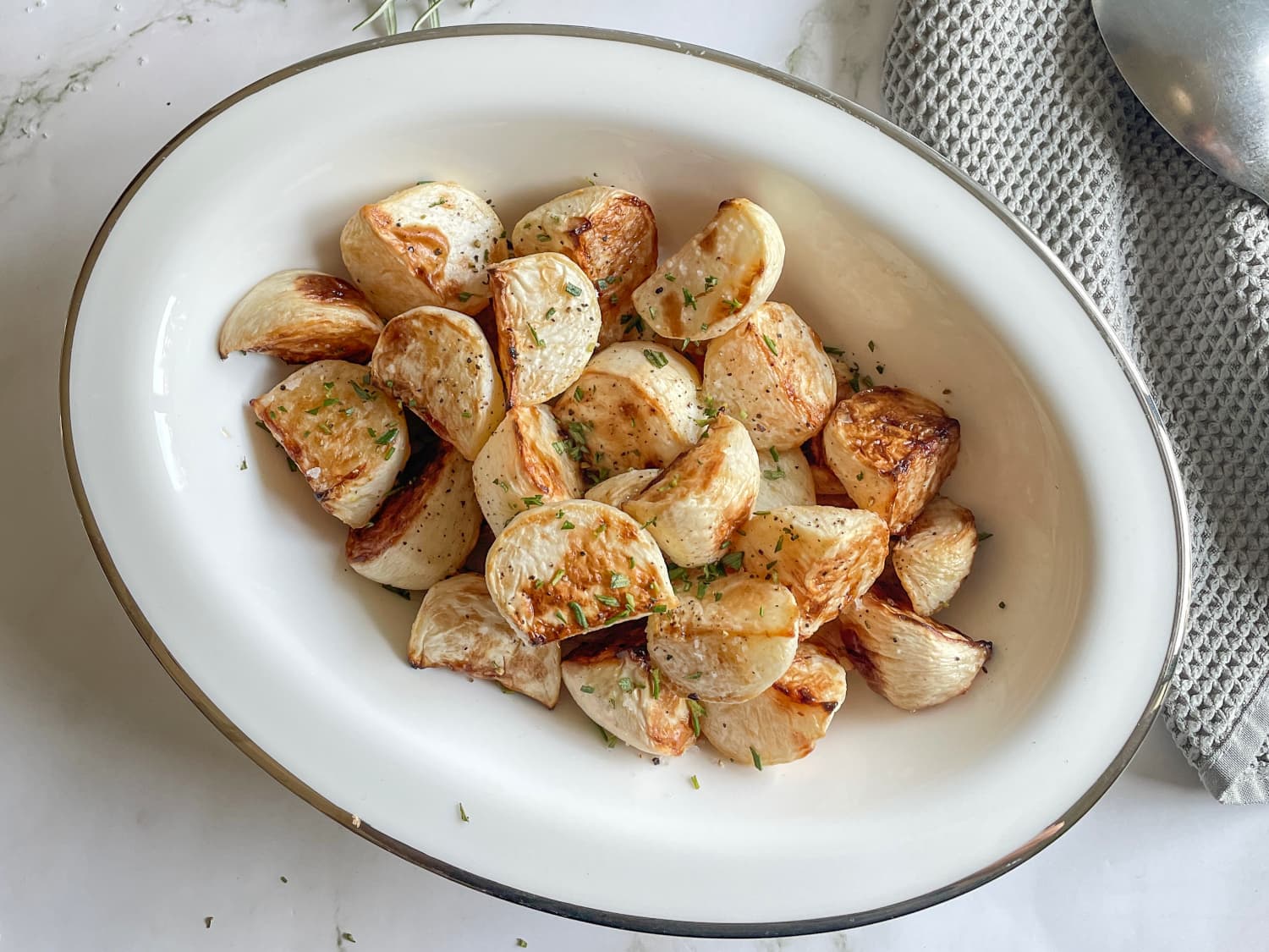 do turnips brown when peeled