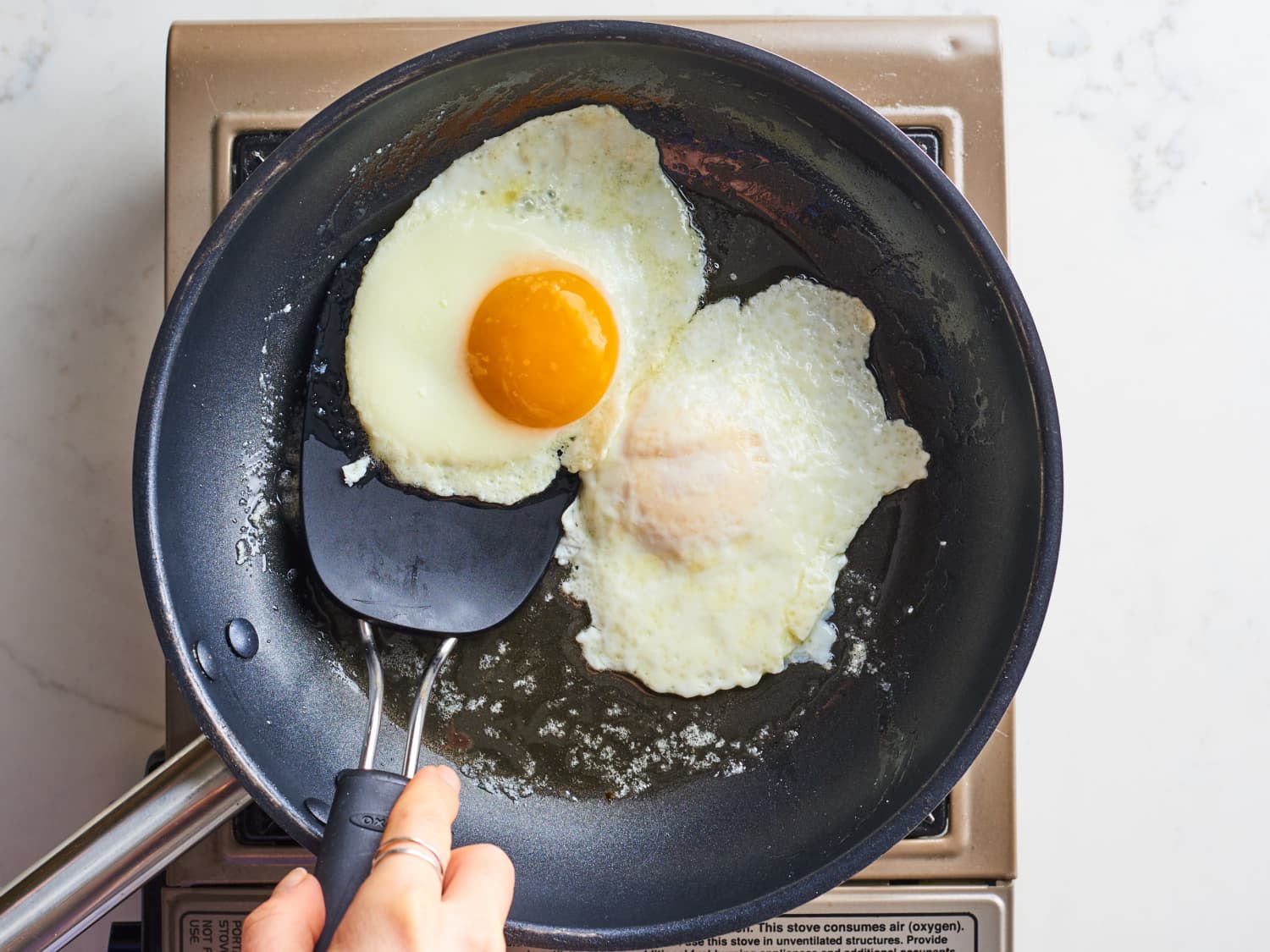 how to make eggs yolky