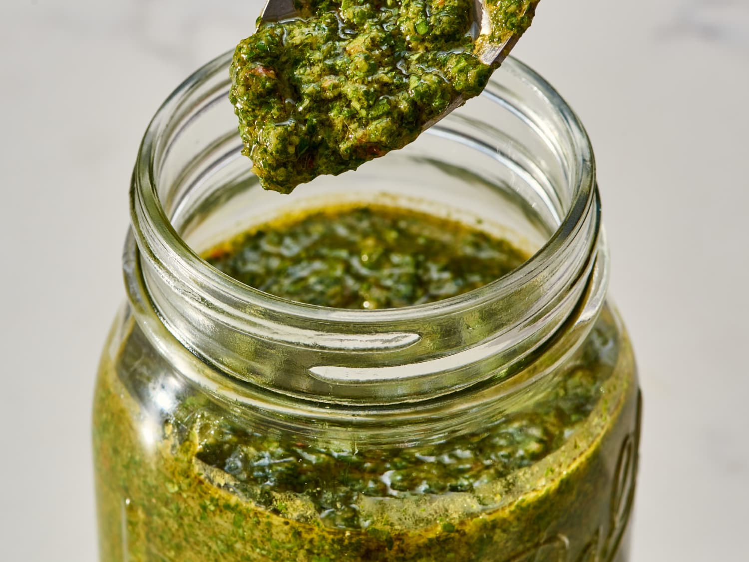 how to make lemongrass basil sauce