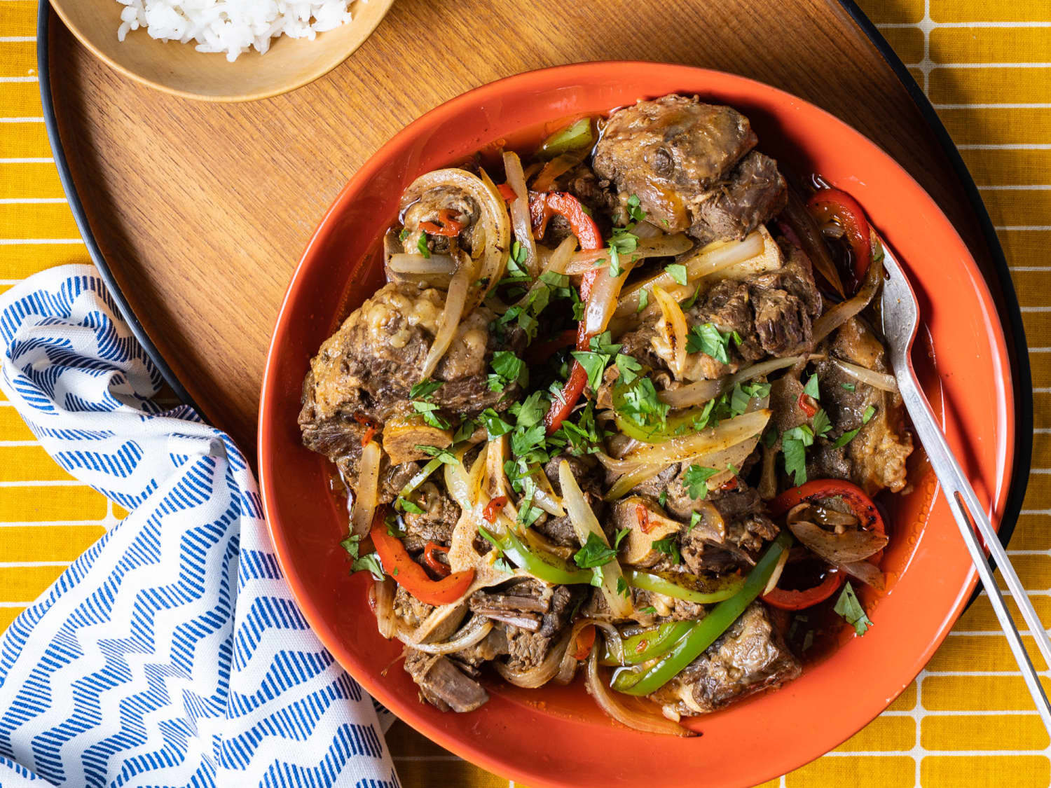 how to cook oxtail dominican style