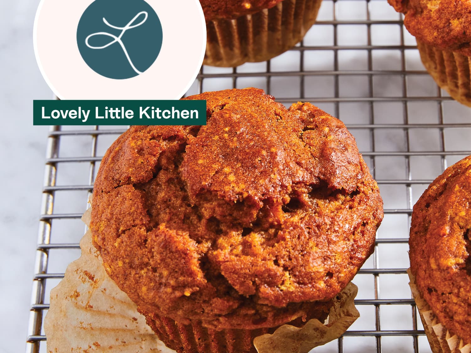 how long to cook pumpkin muffins