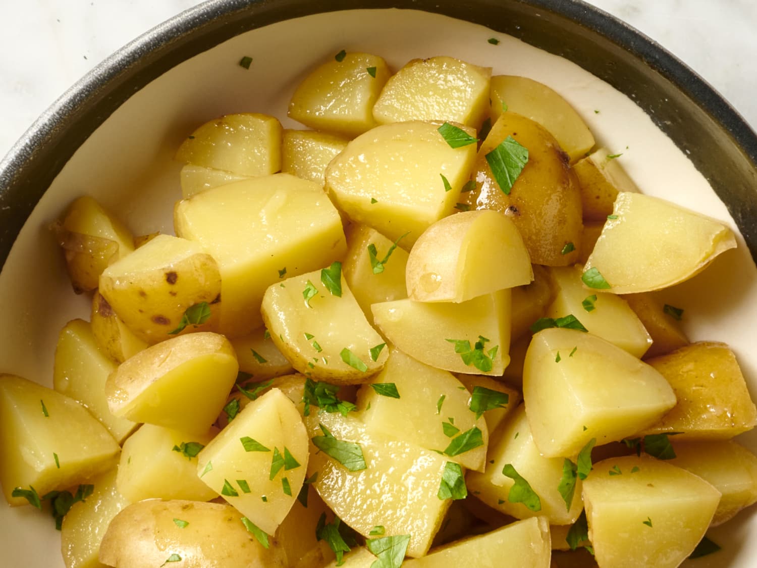how to boil potatoes skin off