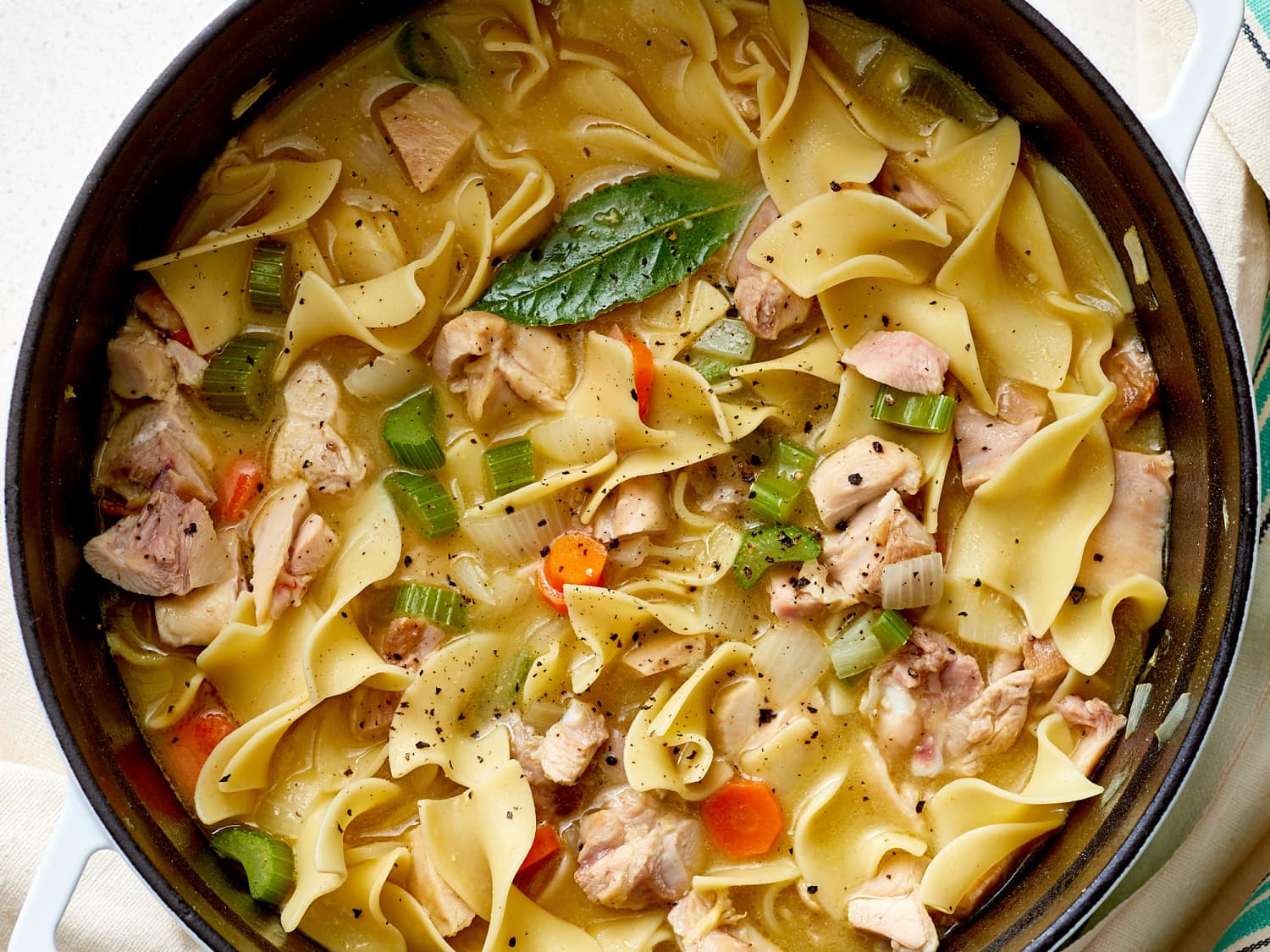 how long to cook campbells chicken noodle soup on stove