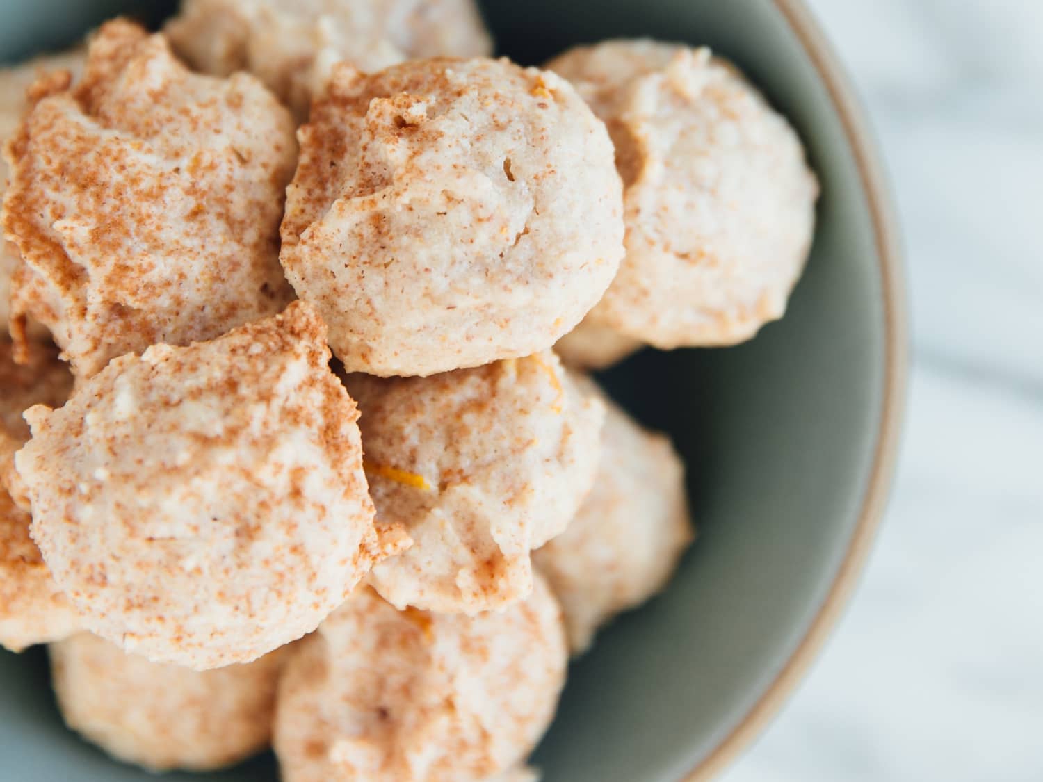 how to make marzipan macaroons