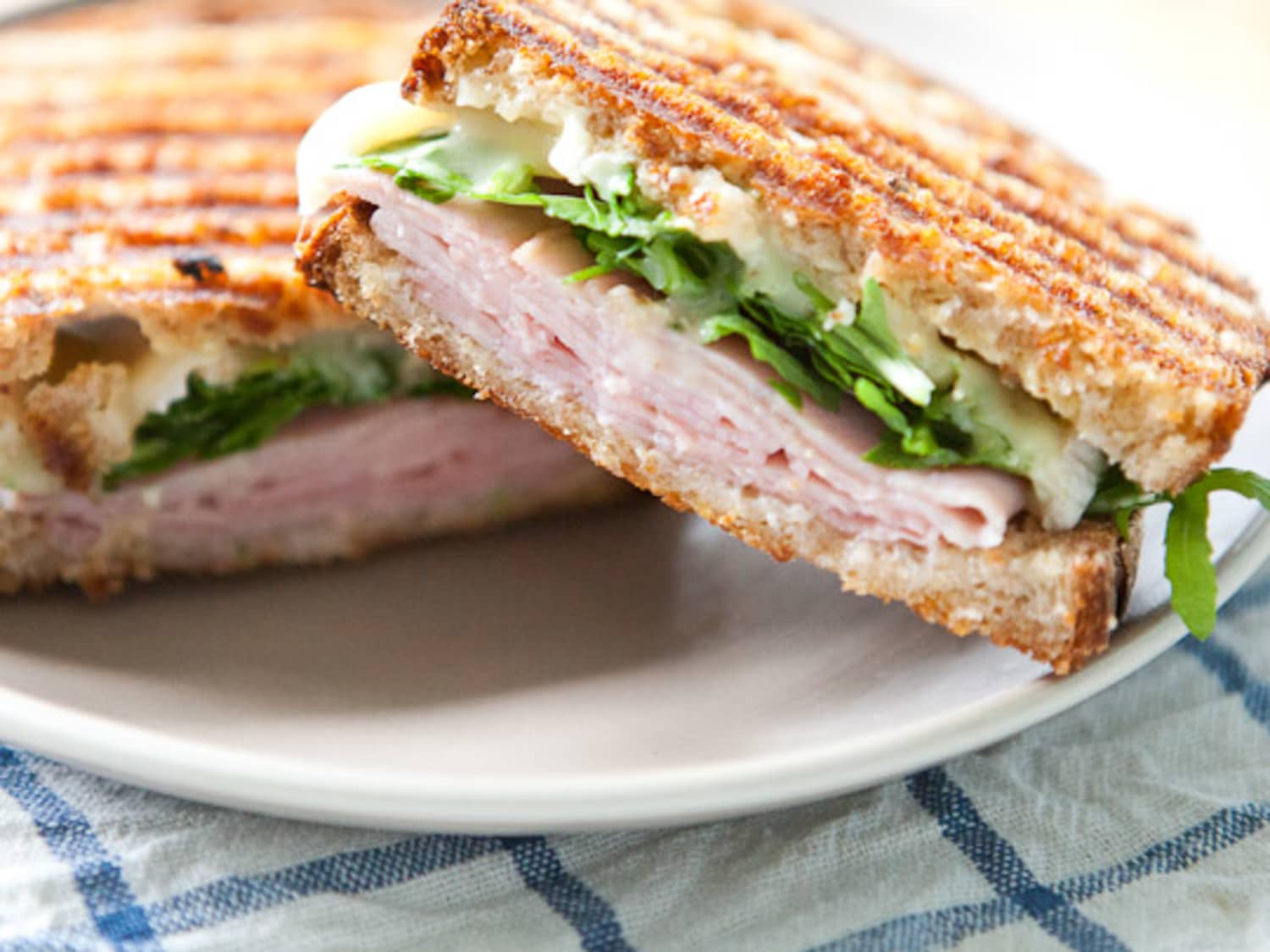 how long to cook ham sandwich