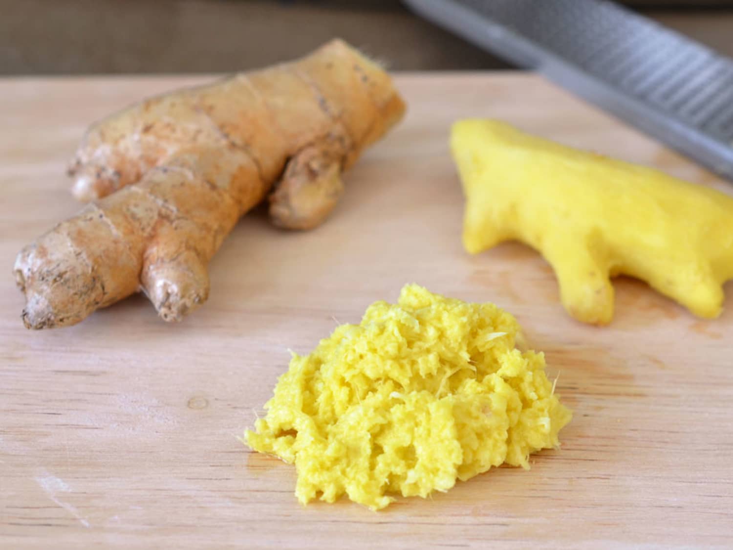 minced ginger root