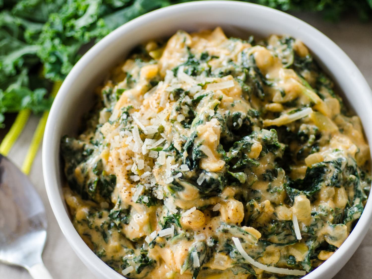 how to cook kale with cream