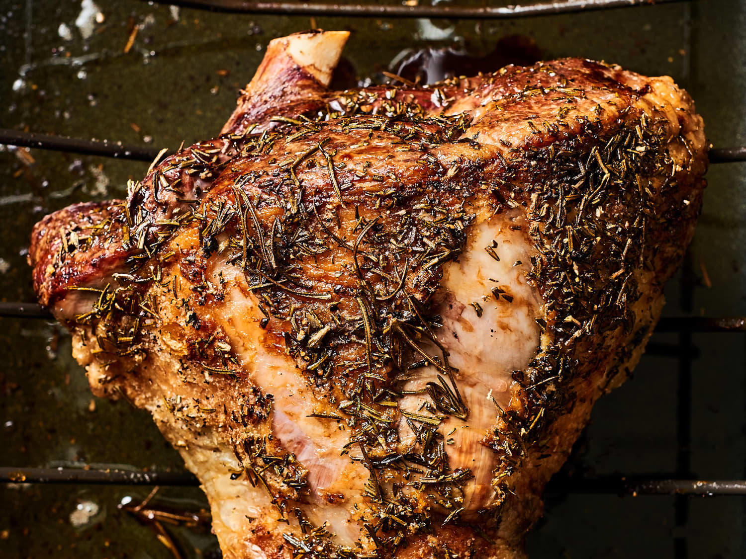 how long to cook lamb shoulder by weight