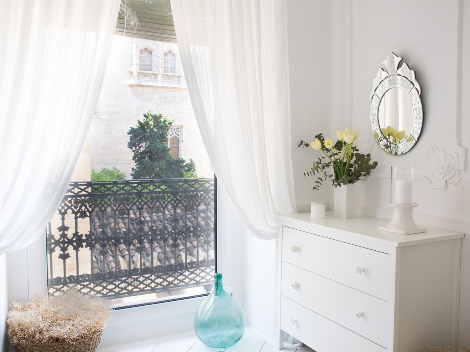 white window dressing