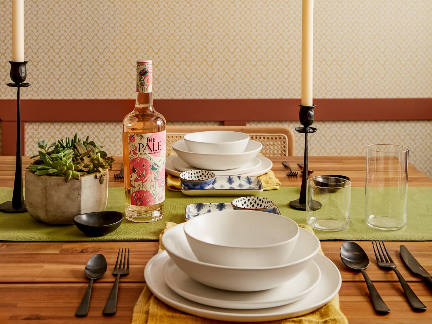 setting the table 2022