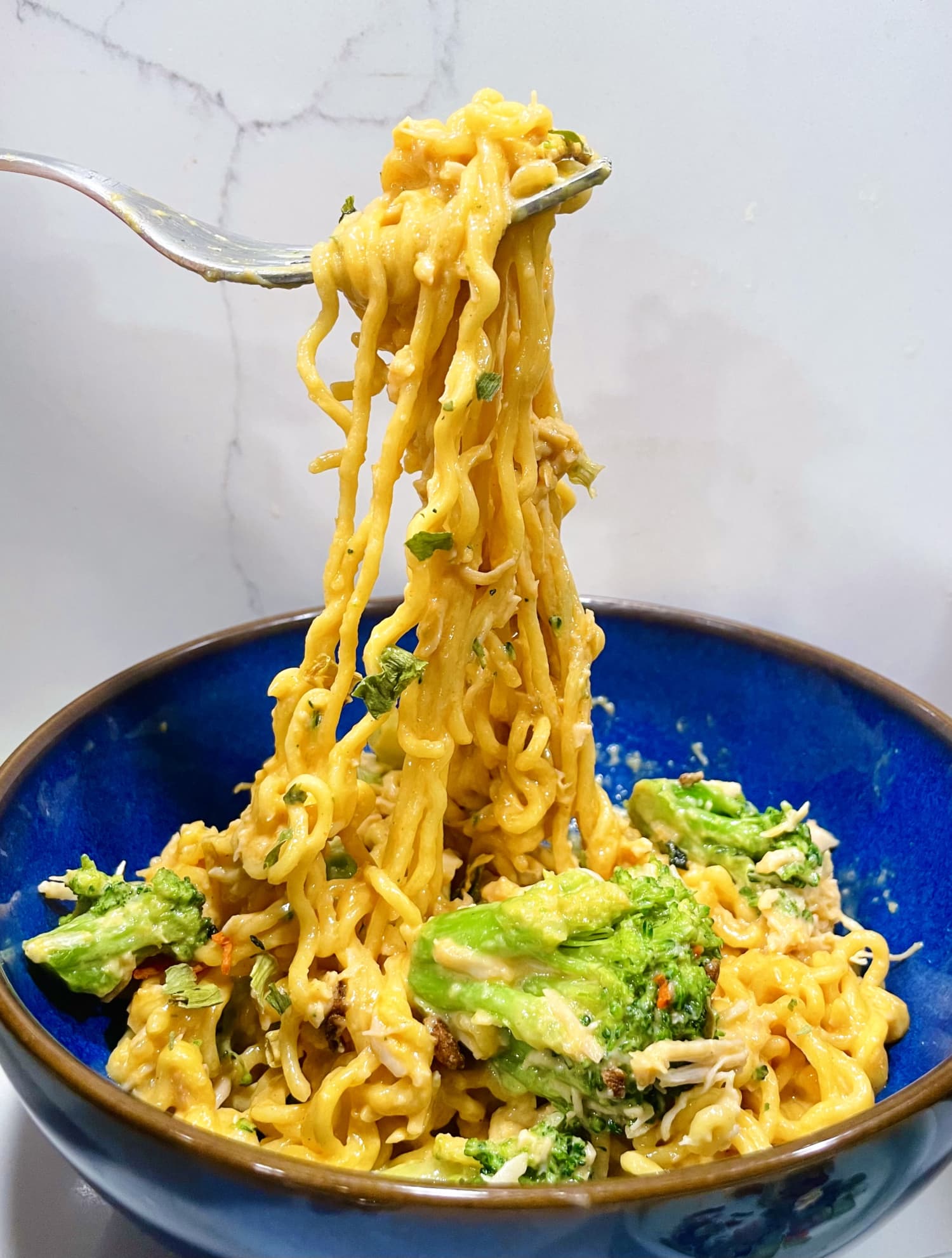 I Tried Shaquille O’Neal’s Smack Ramen Chicken Alfredo and It Was a ...