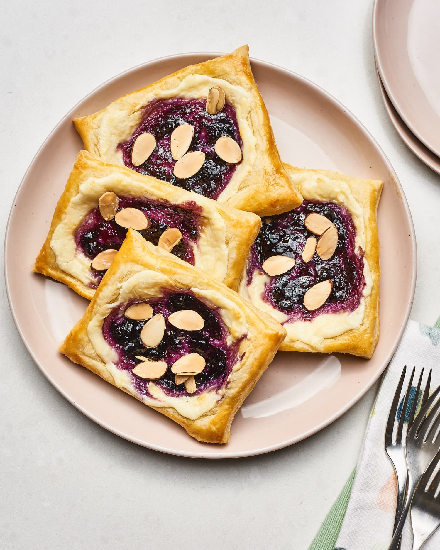 This Brilliantly Simple Upside-Down Pastry Hack Is Taking Over TikTok ...