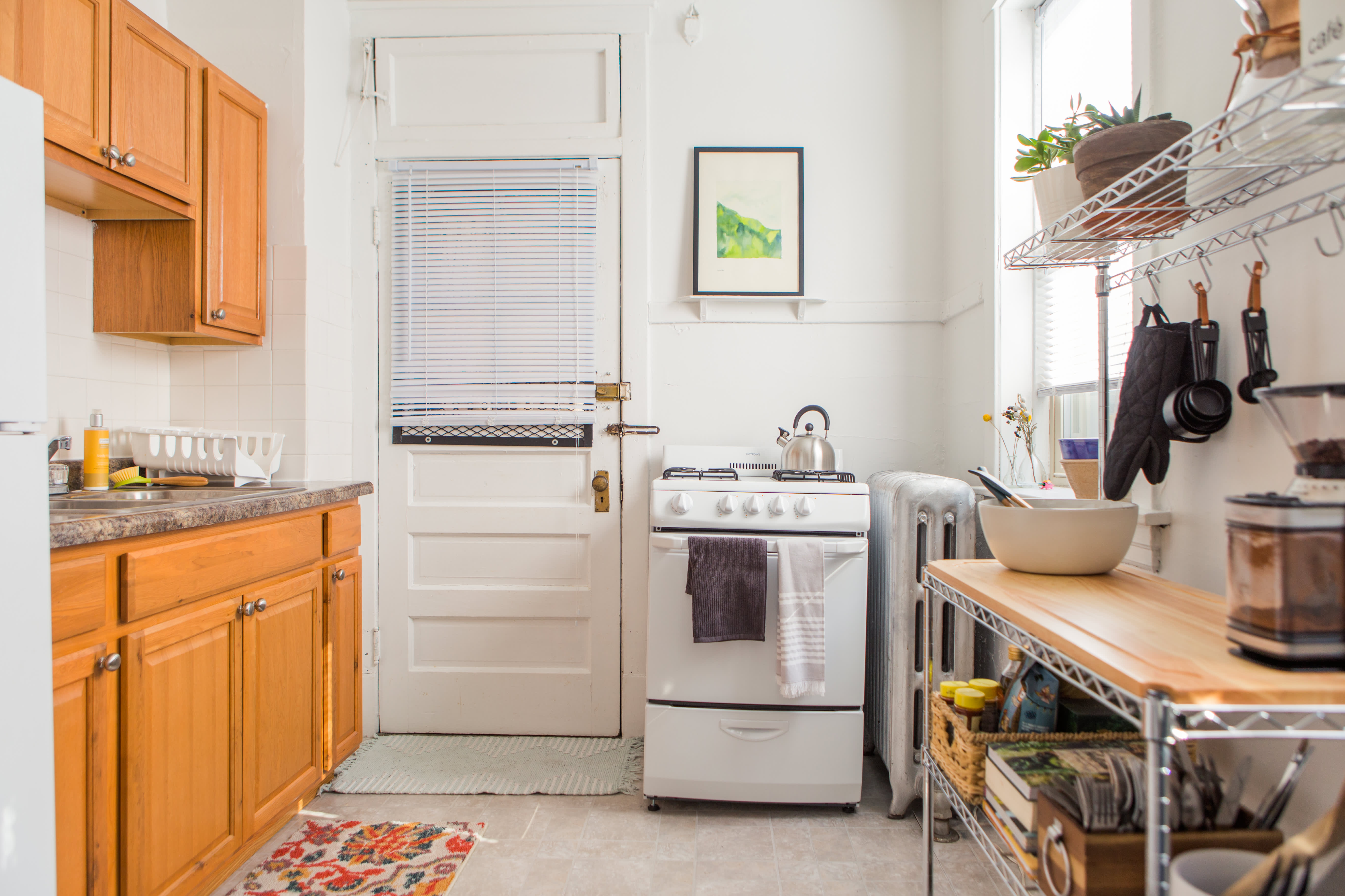 A Step-by-Step Guide to Cleaning the Kitchen | The Kitchn