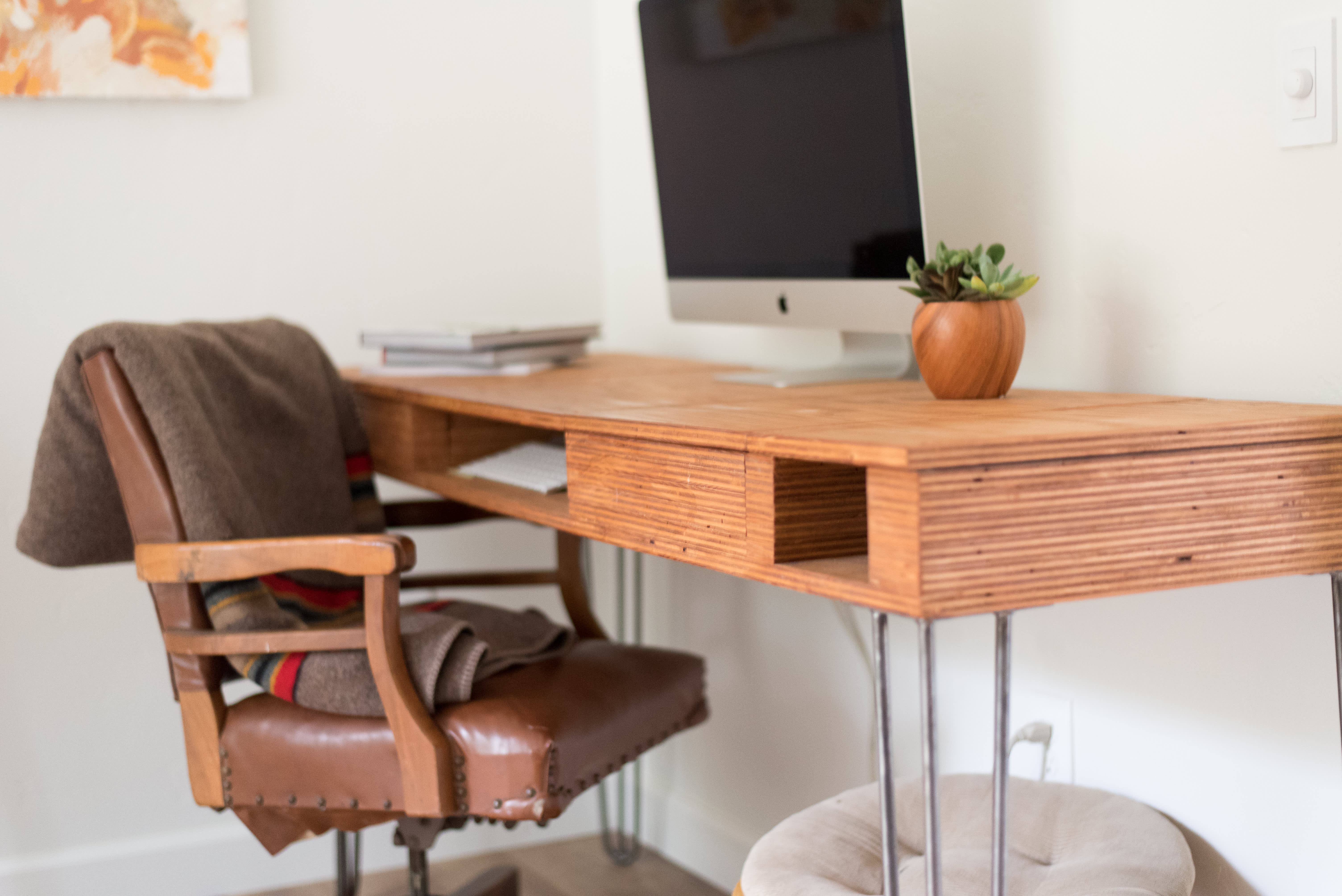 Desks | Apartment Therapy