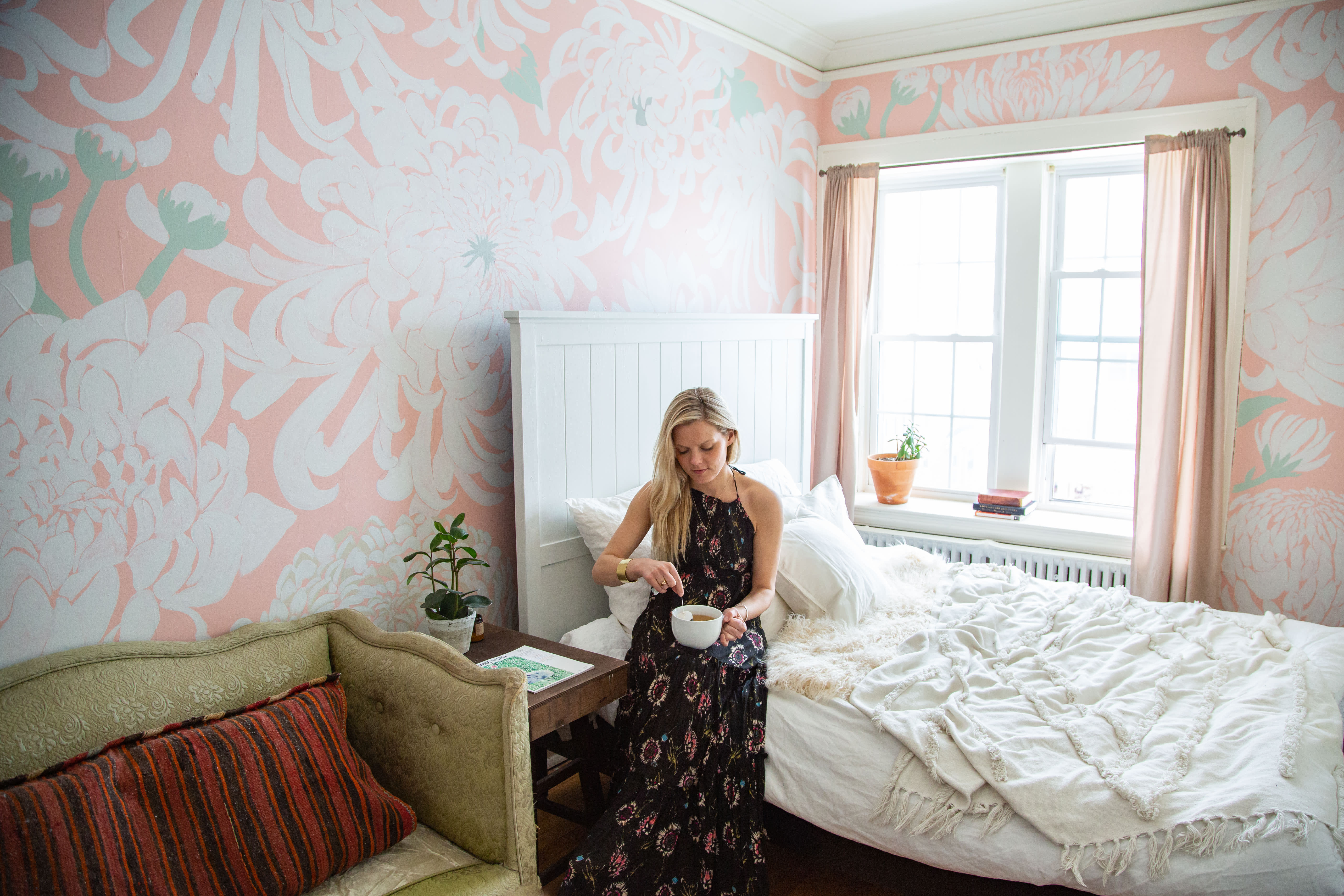She She Wallpaper Founder Kate Worum Home Tour Photos | Apartment Therapy