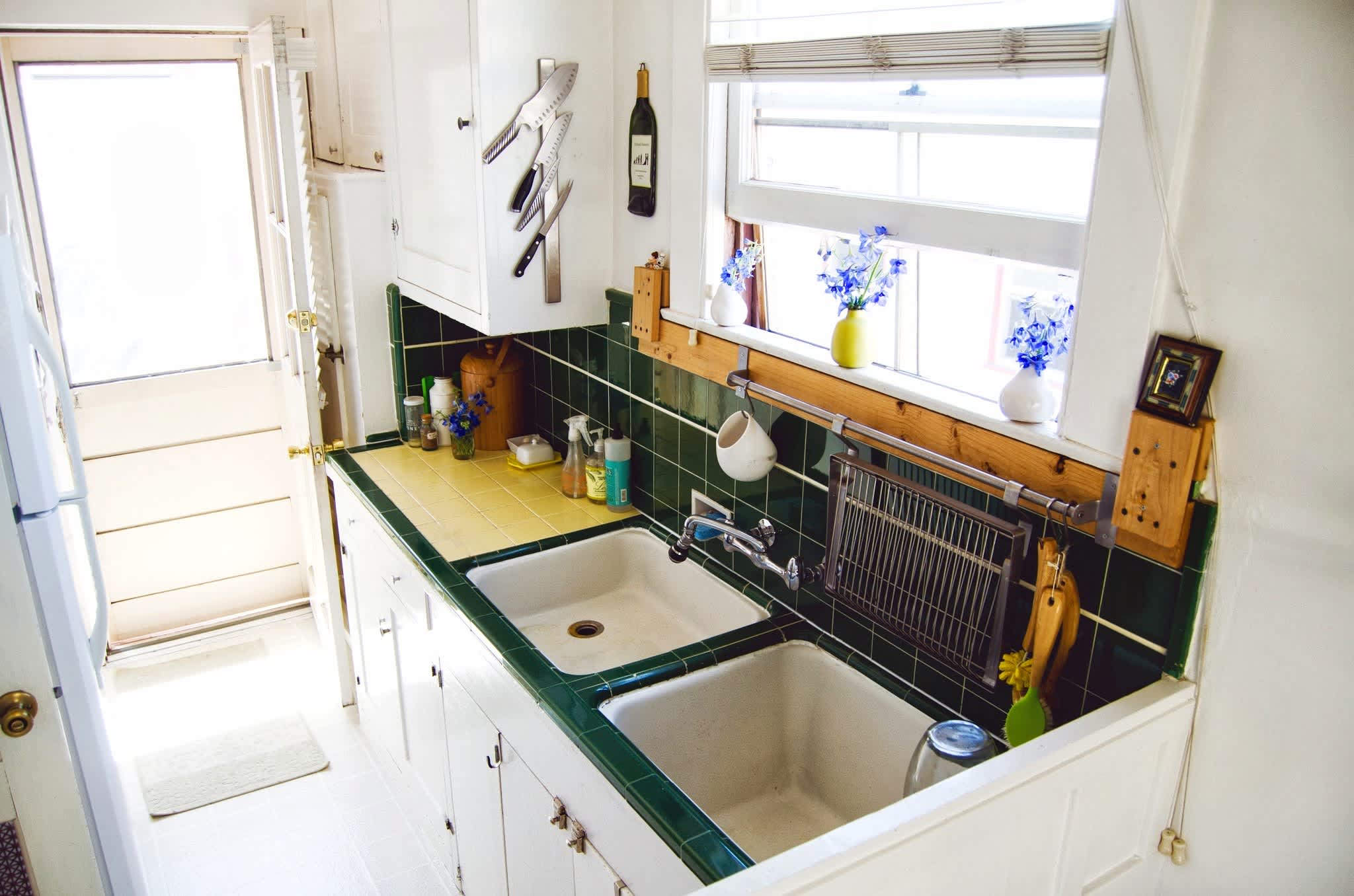 Becca’s “Just Enough Space to Dabble” Oakland Kitchen | The Kitchn