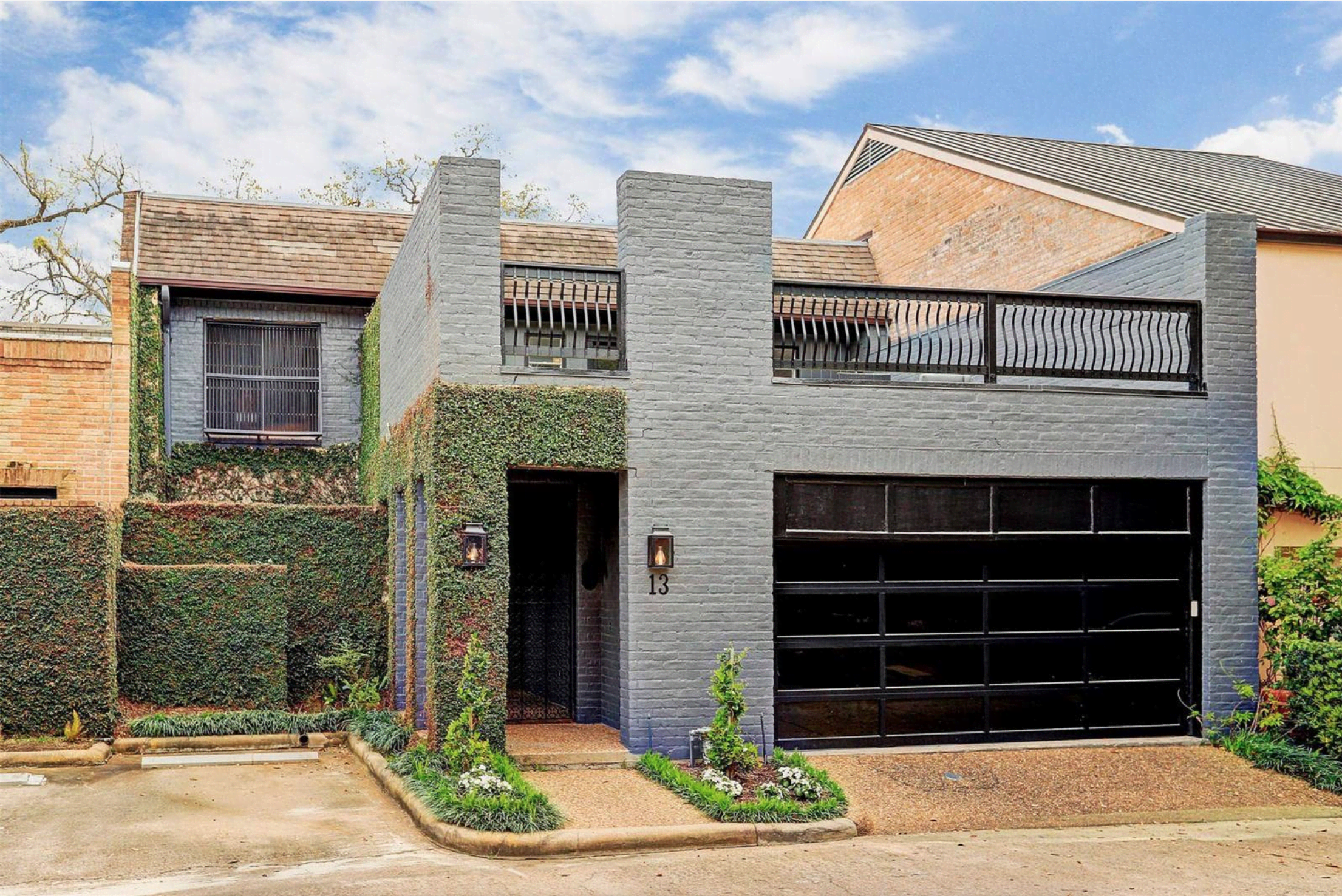 Modern Houston Home Real Estate Listing | Apartment Therapy