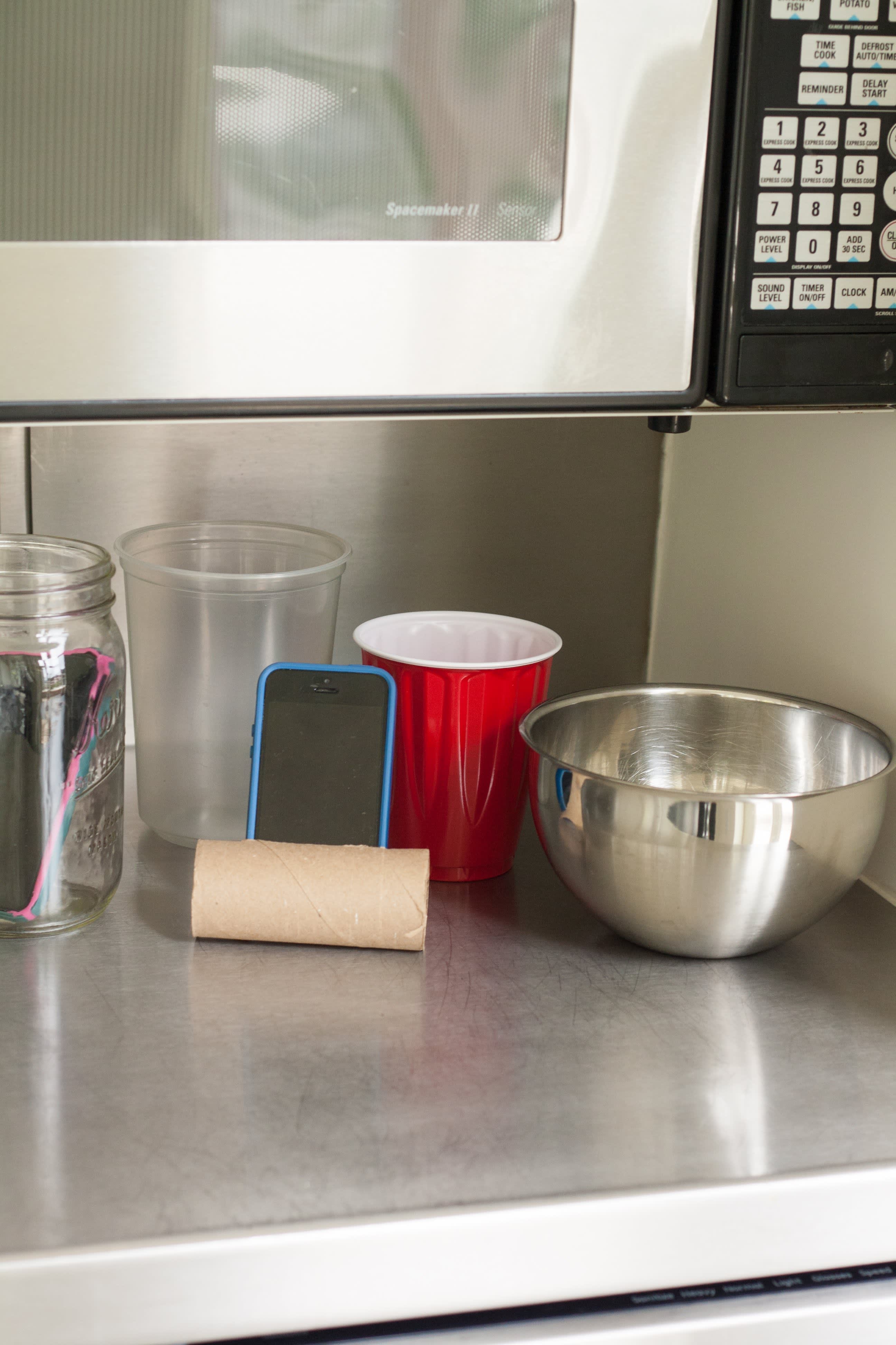 5 Cheap Ways to Make iPhone Speakers for the Kitchen | The Kitchn
