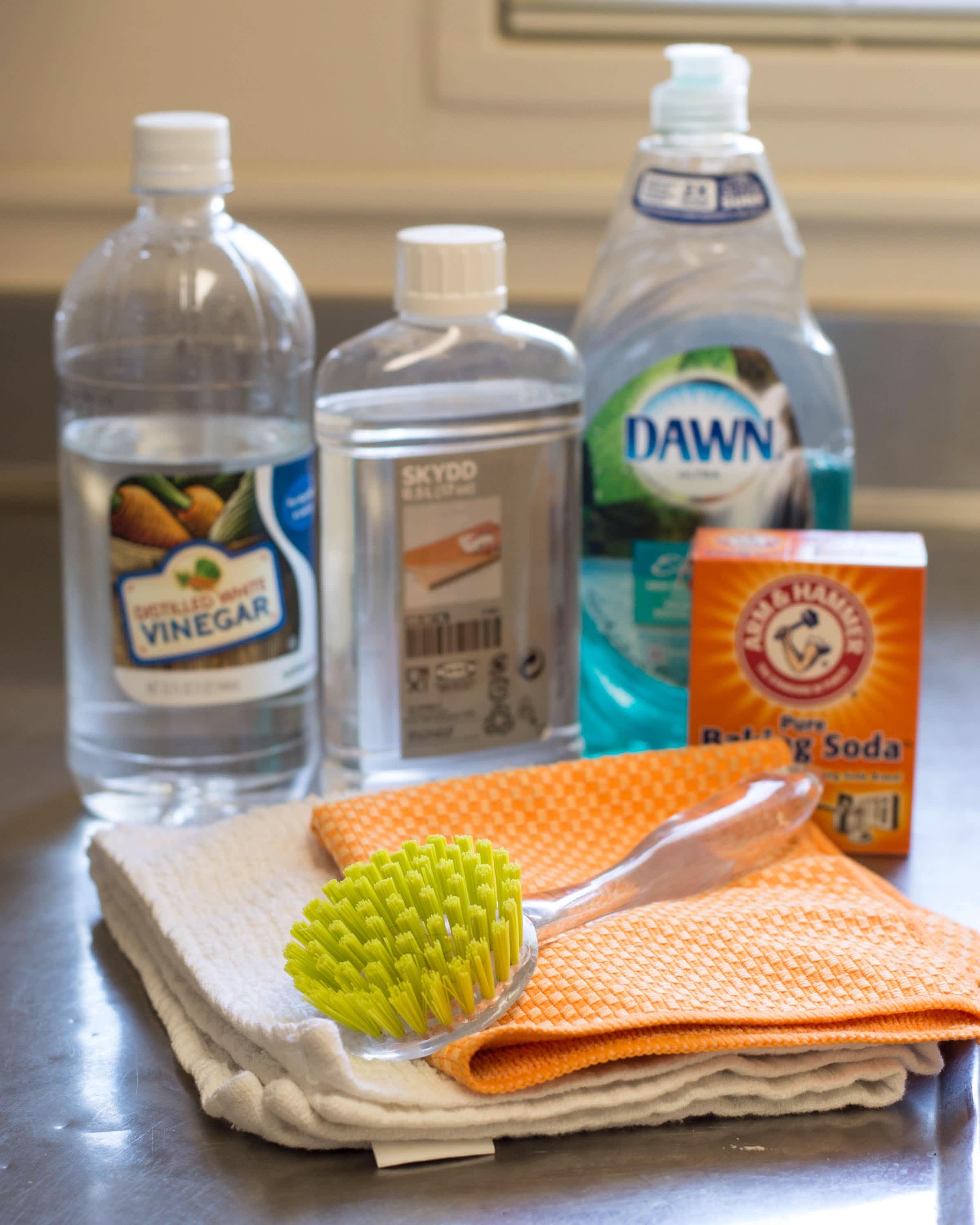 How To Clean Stainless Steel Countertops To a Shiny, Streak-Free Finish ...