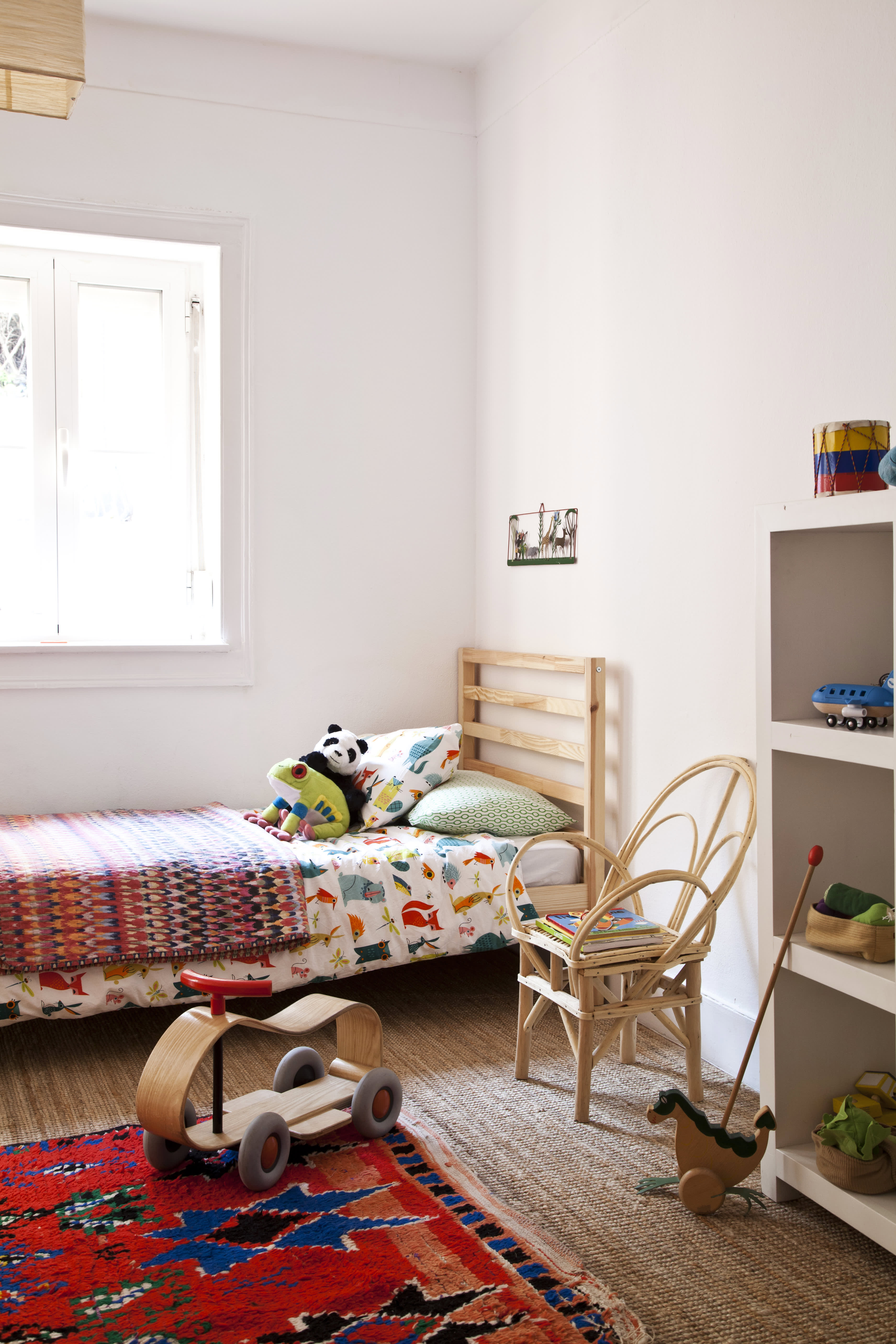 About Alexandra Frost | Cubby