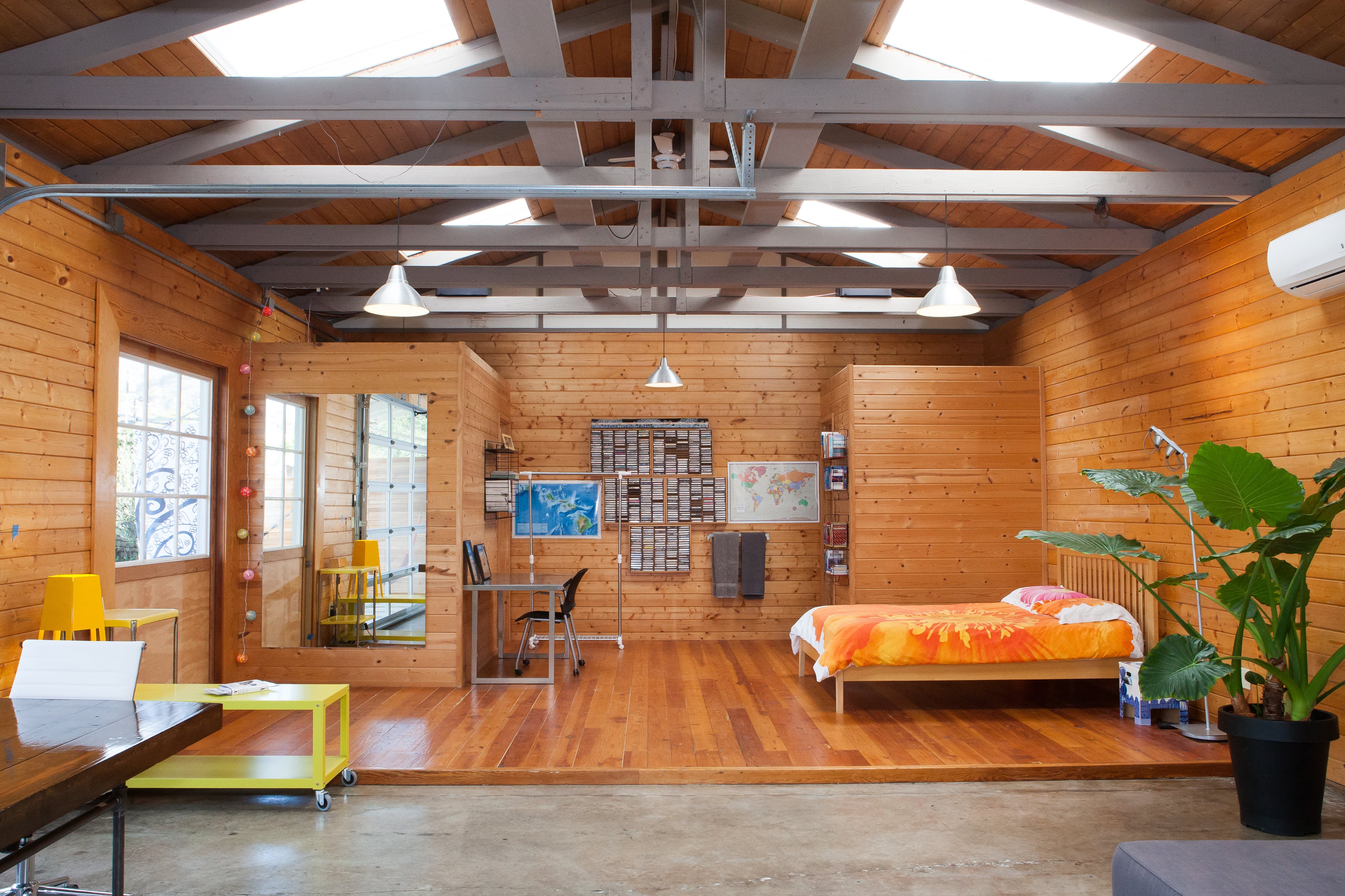 About Sarita Relis and Carrie Bluth | Apartment Therapy