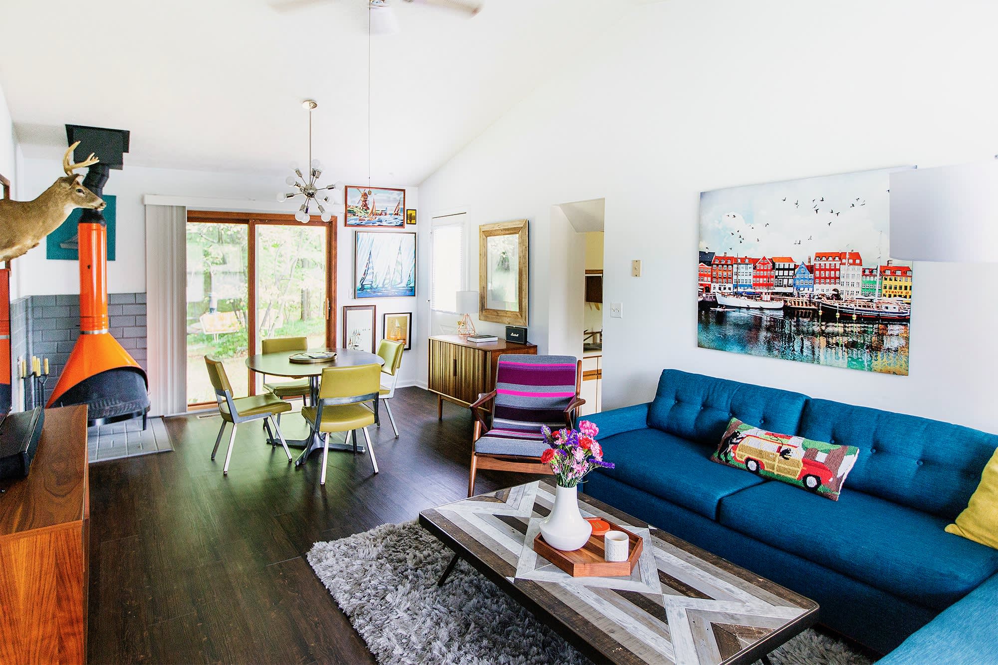 Mid-Century Modern Cute Cottage Cabin Tour | Apartment Therapy