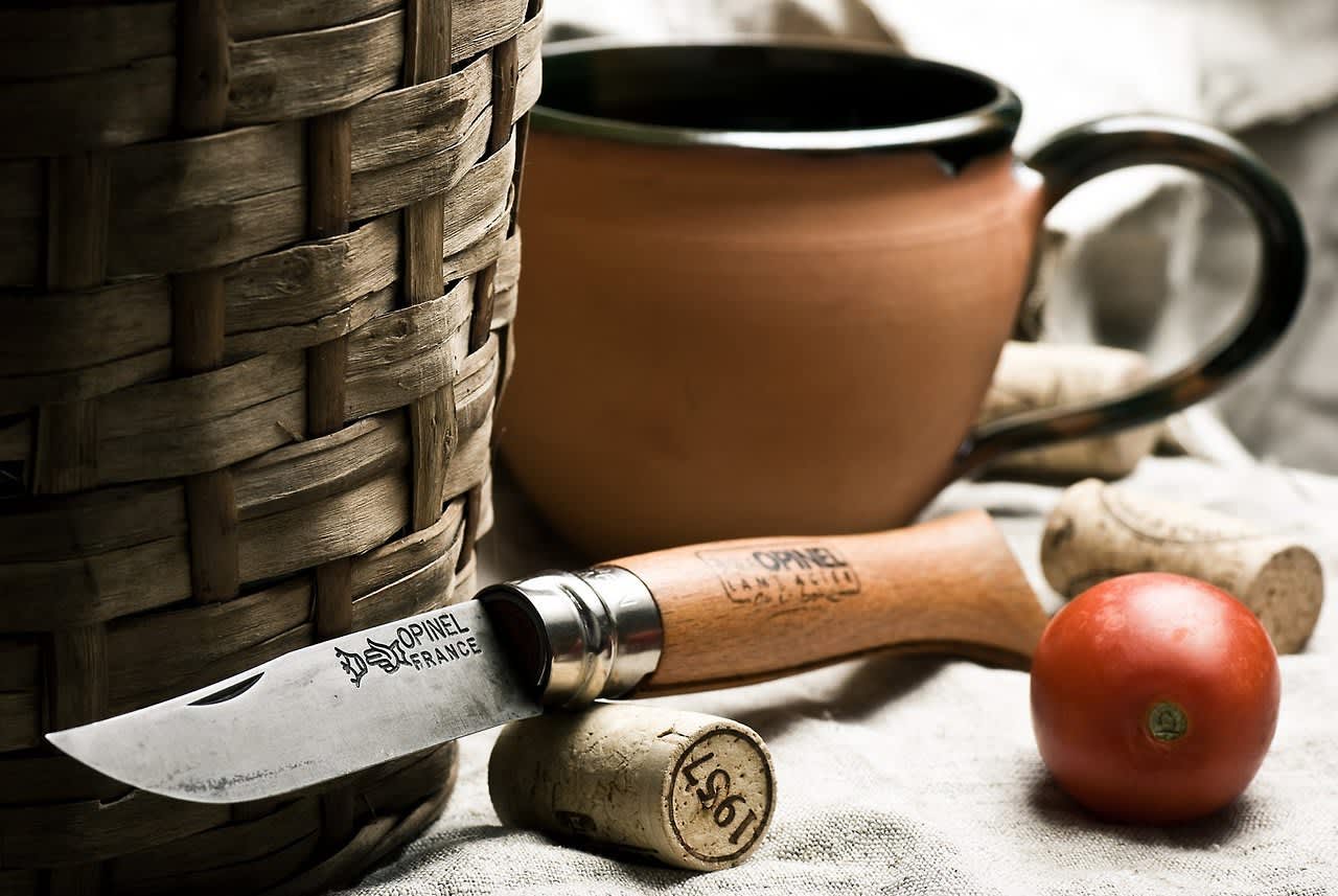 Travel Tip: 5 Things To Carry With You For an Impromptu Picnic | The Kitchn