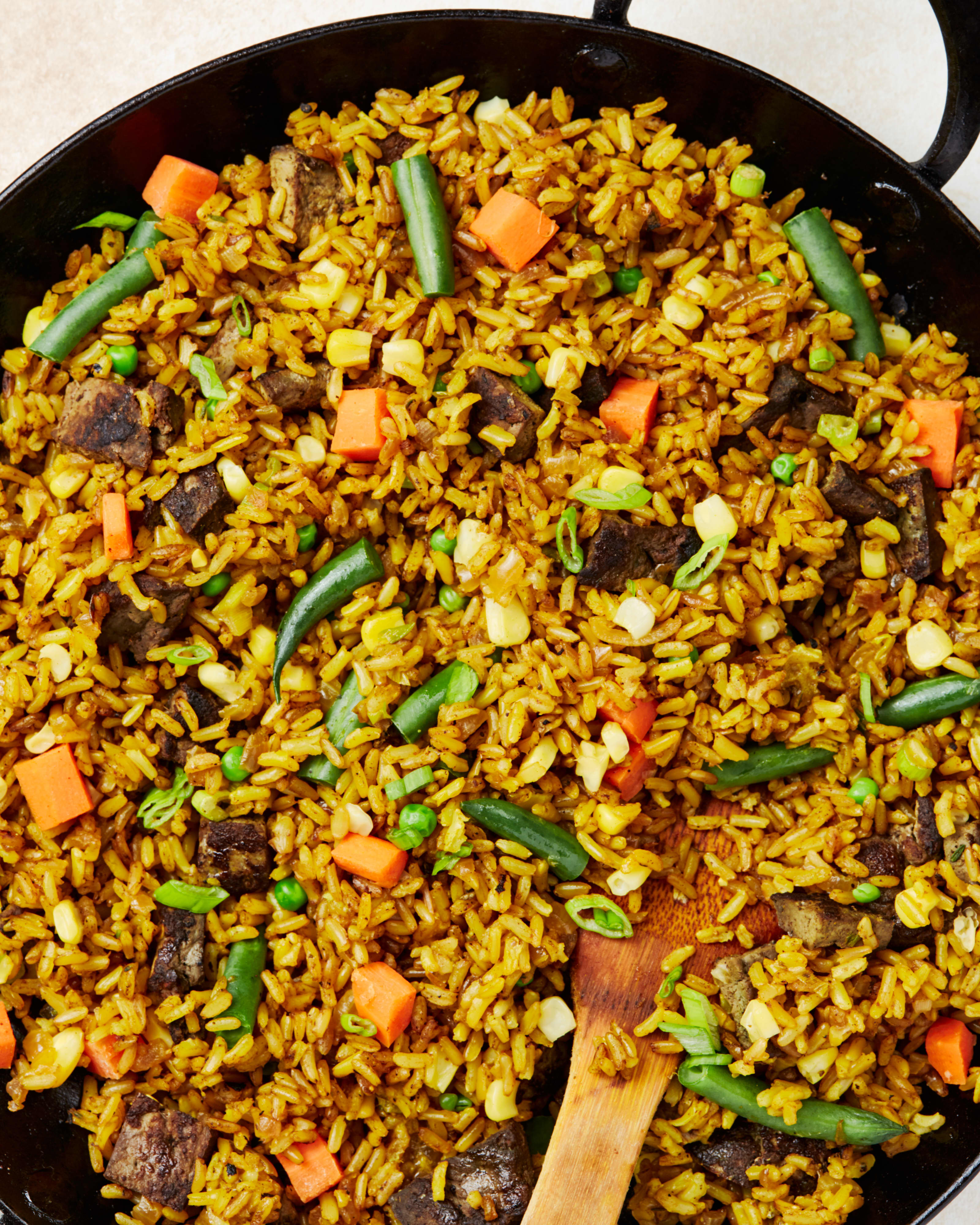 About Lola Osinkolu | The Kitchn